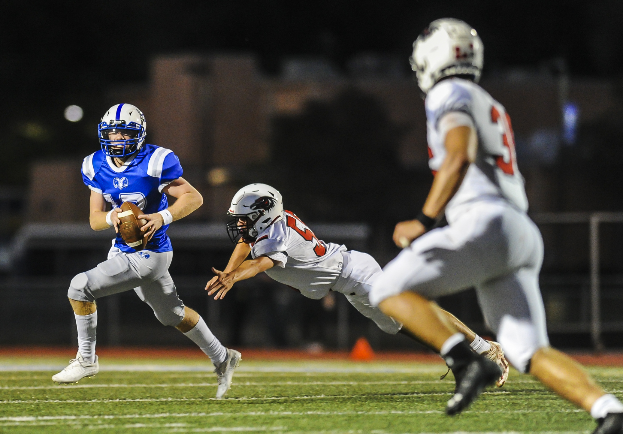 Robbinsville at Hightstown Football - nj.com
