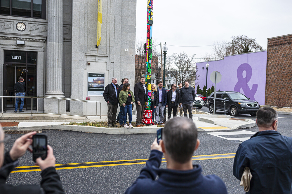 Verizon 5G cell pole artwork unveiled - pennlive.com