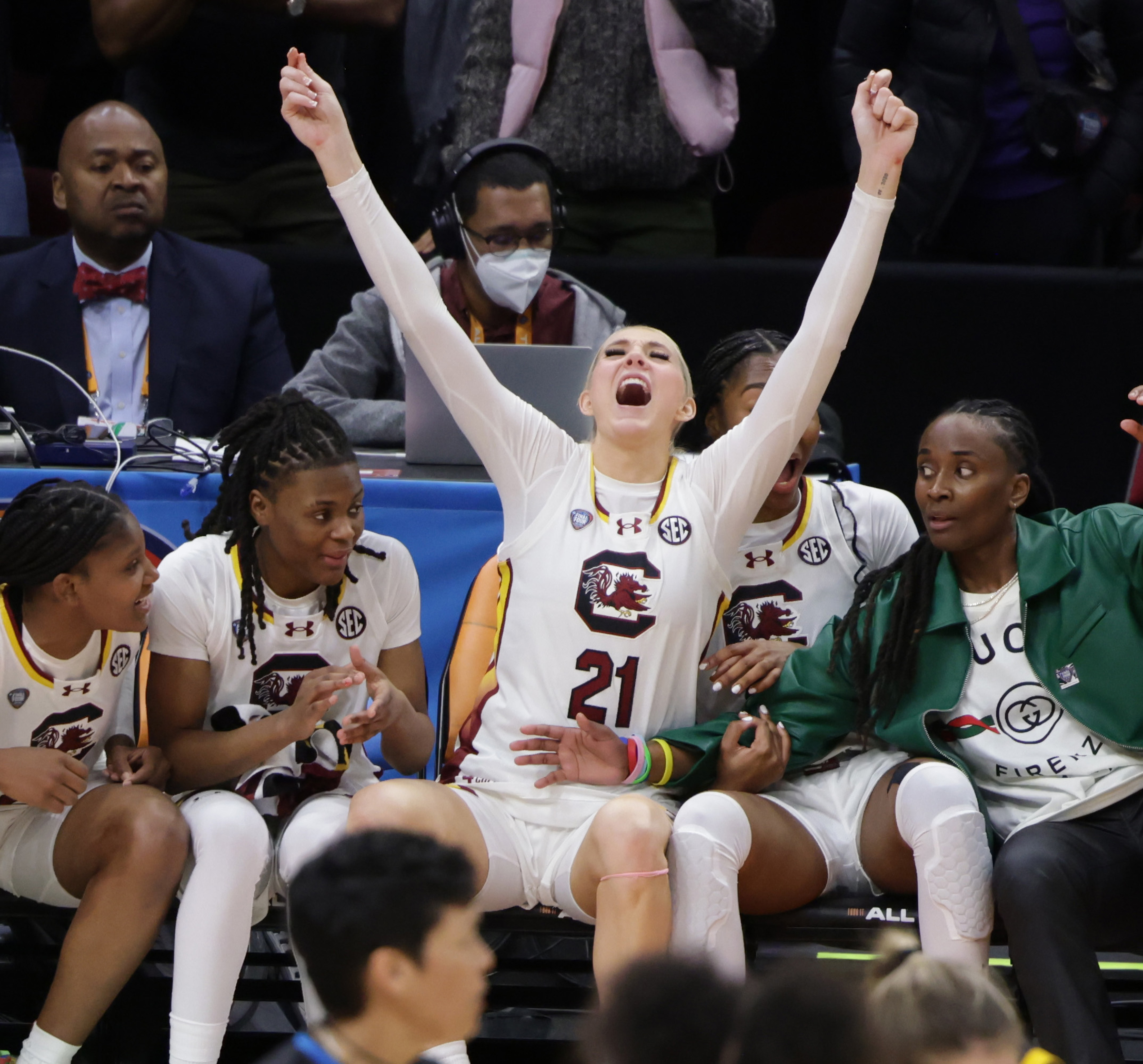 Iowa vs. South Carolina in NCAA Women's Final Four championship game ...