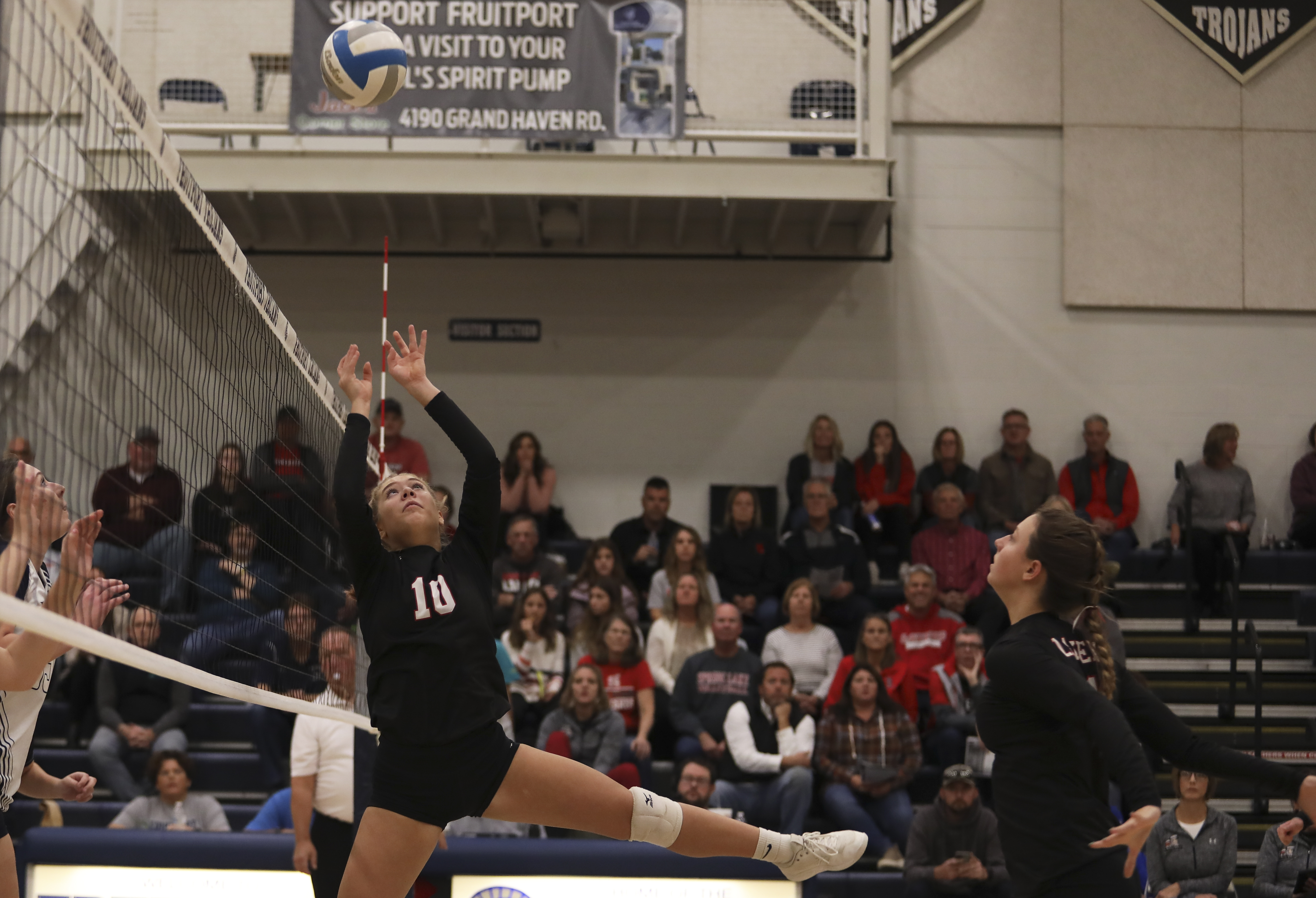 Fruitport volleyball hosts Spring Lake - mlive.com