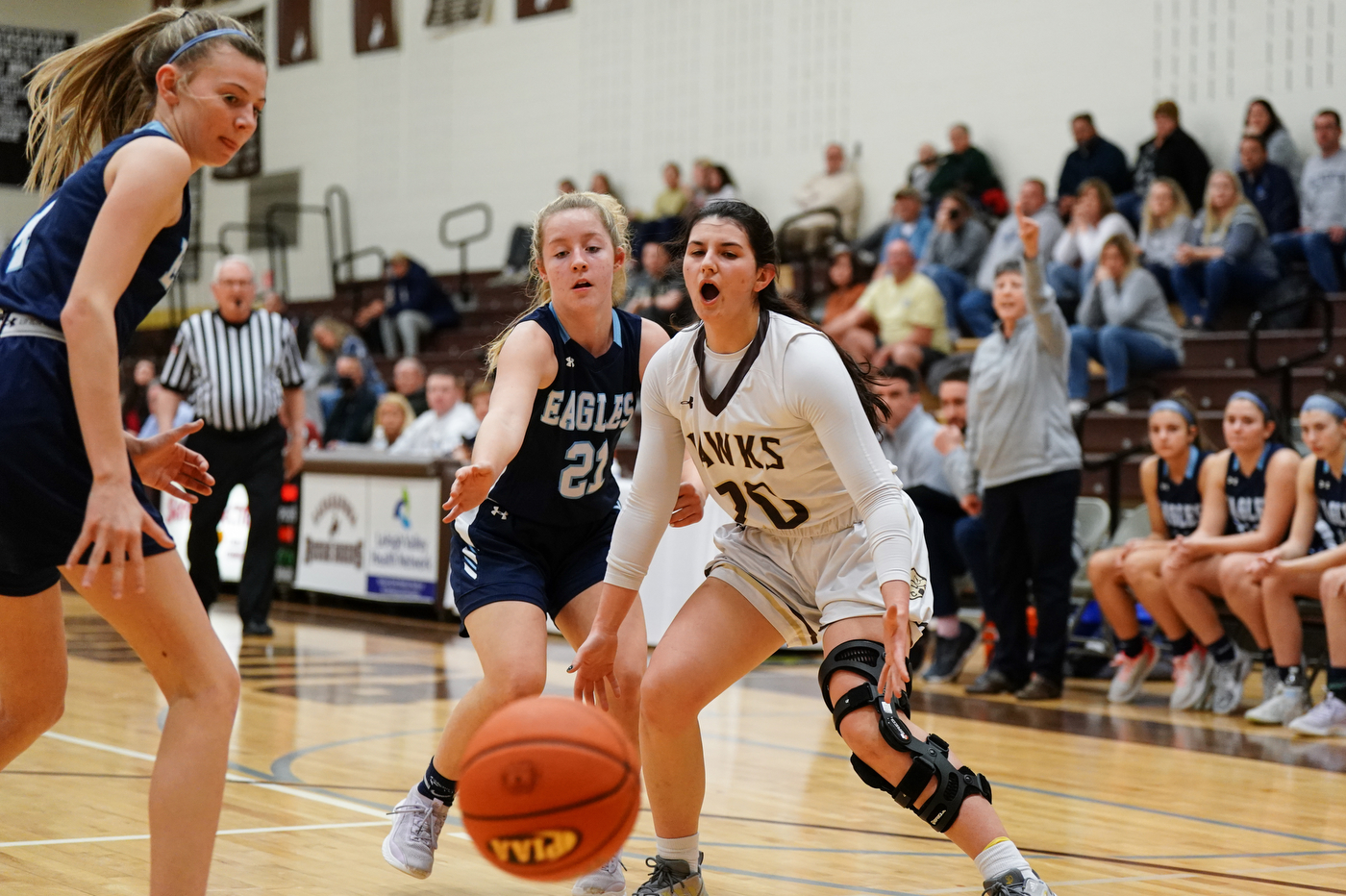 Bethlehem Catholic girls basketball plays Blue Mountain in 2022 ...