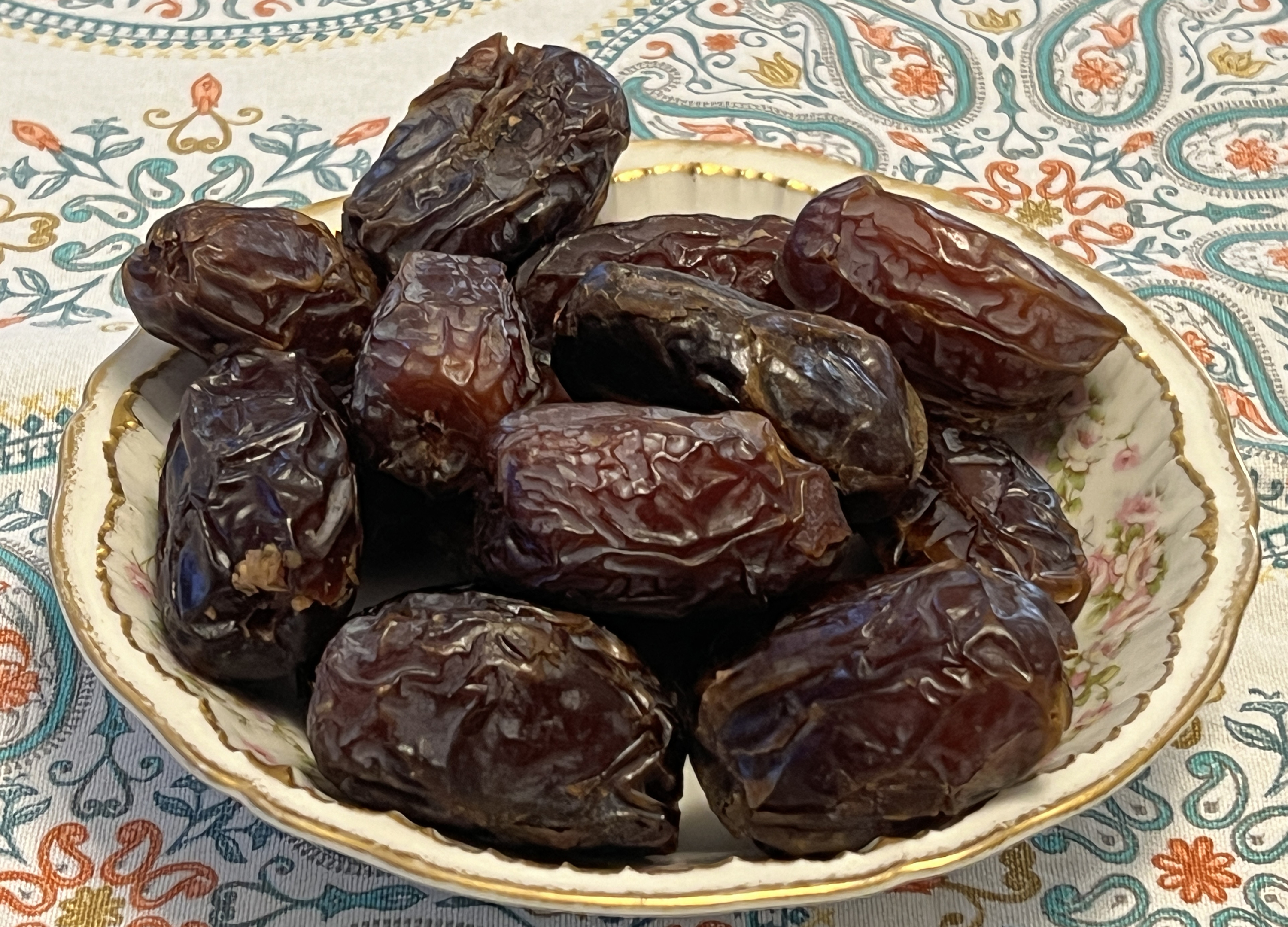 Celebrating the Ramadan Iftar meal - syracuse.com