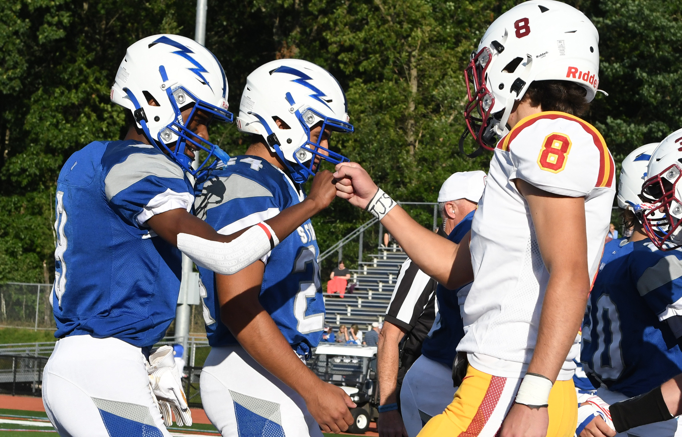 Warren Hills football hosts Voorhees on Sept. 2, 2021 ...