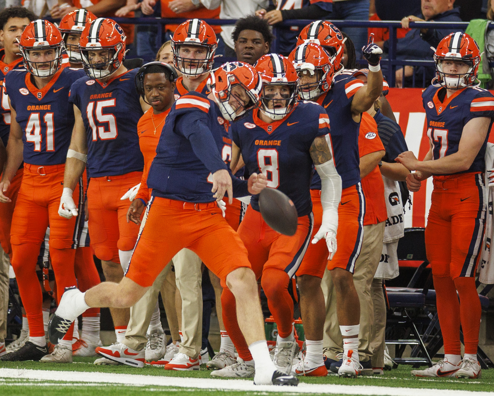Fran Brown's Syracuse football team defeats Georgia Tech at the Dome ...