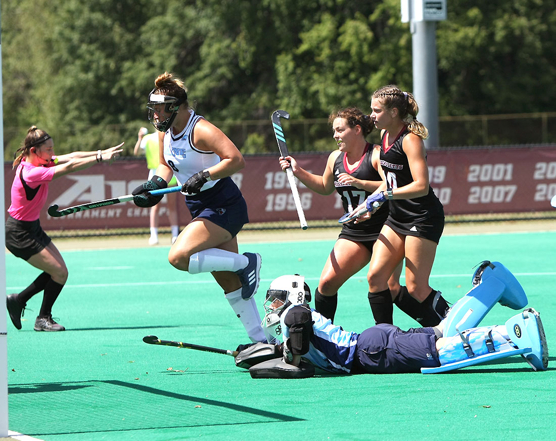 UMass Field Hockey vs Maine 8/27/22 - masslive.com