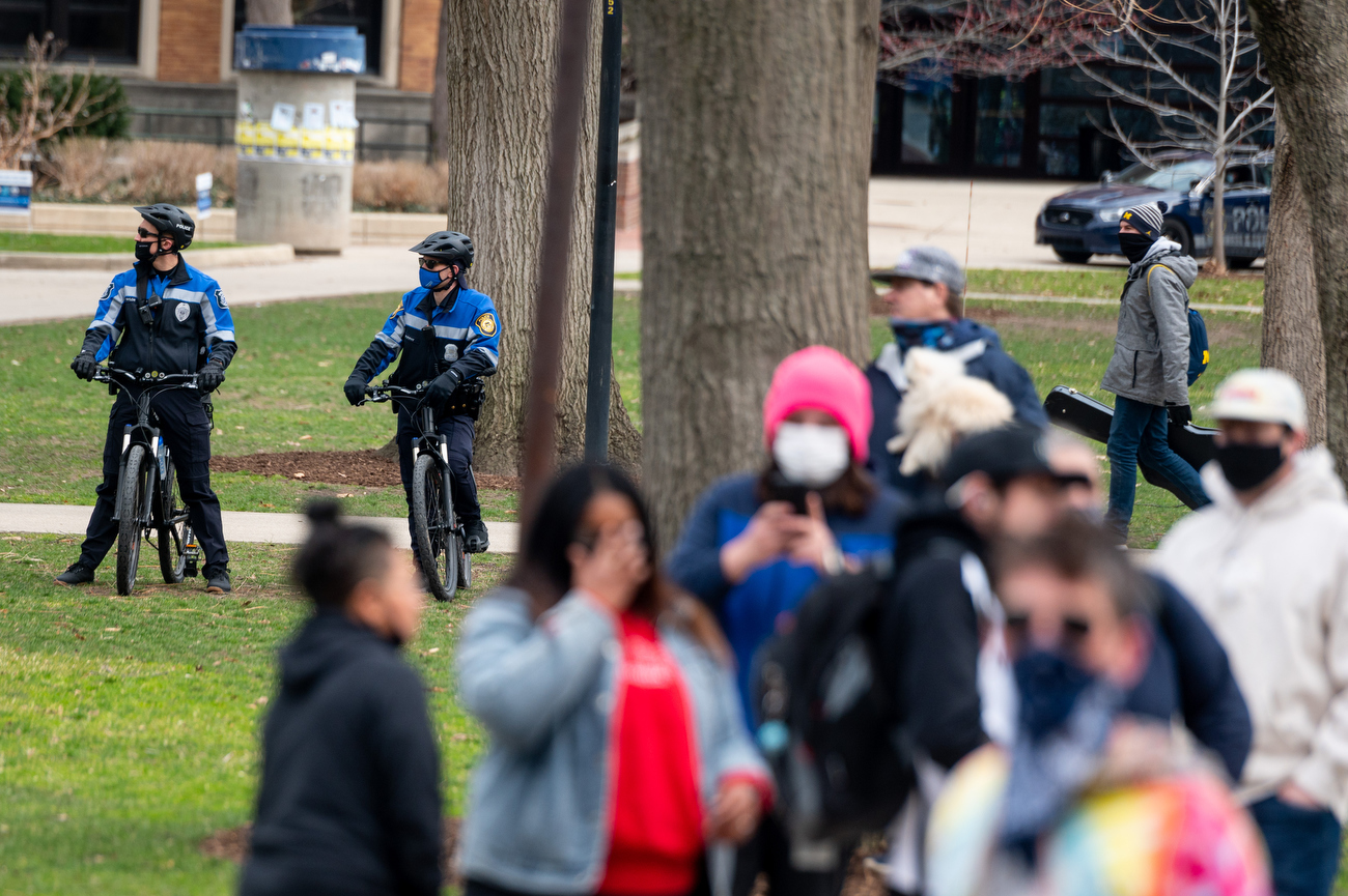 In-person Hash Bash event draws hundreds in spite of COVID restrictions ...