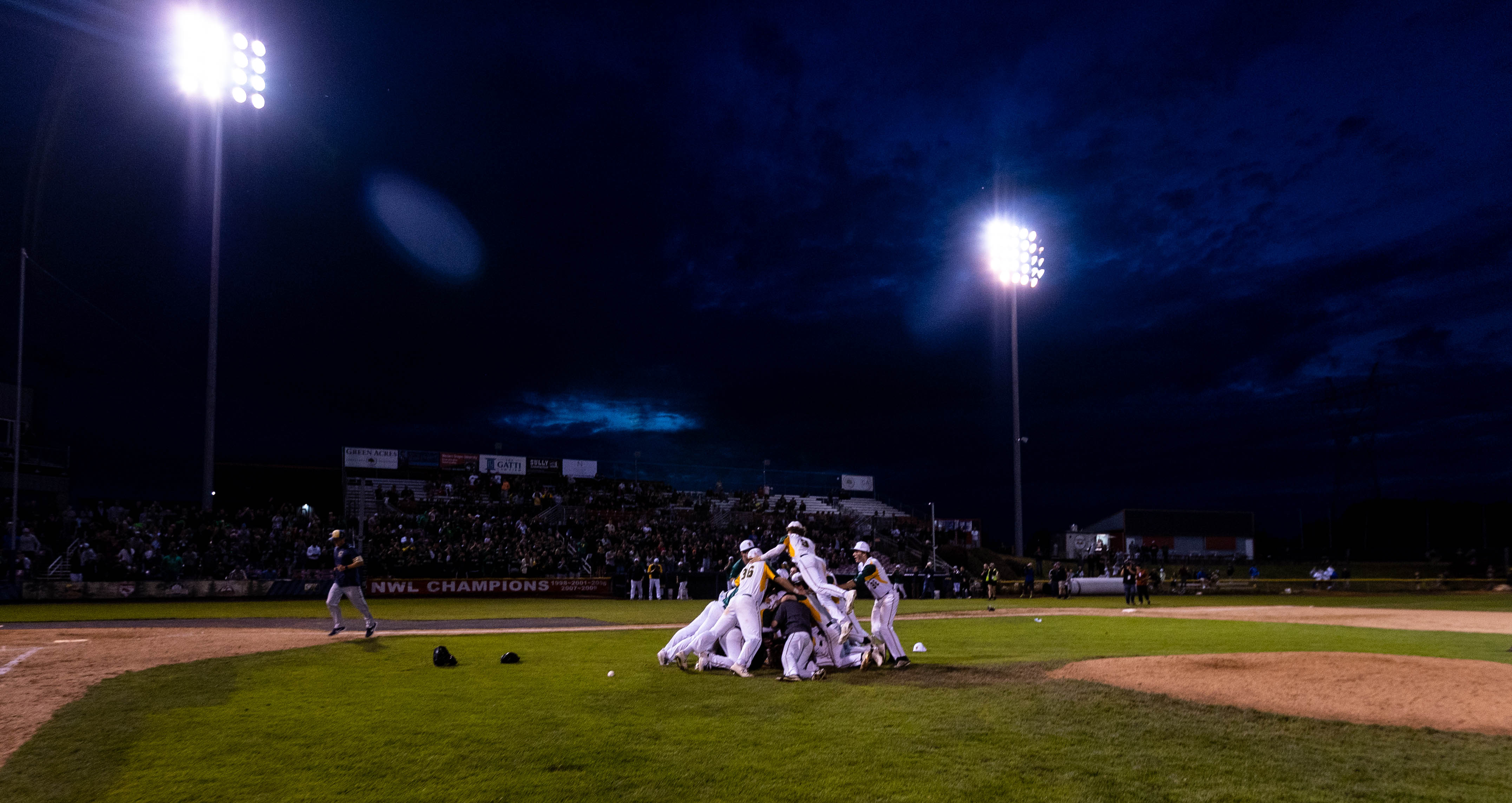 West Linn beats Canby for Class 6A baseball state championship ...