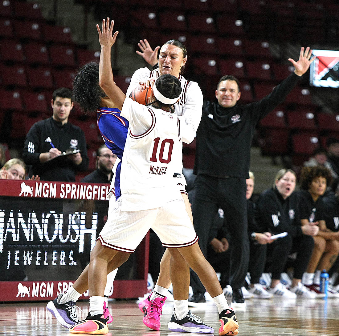 UMass Women's Basketball vs UMass Lowell 11/18/25 - masslive.com