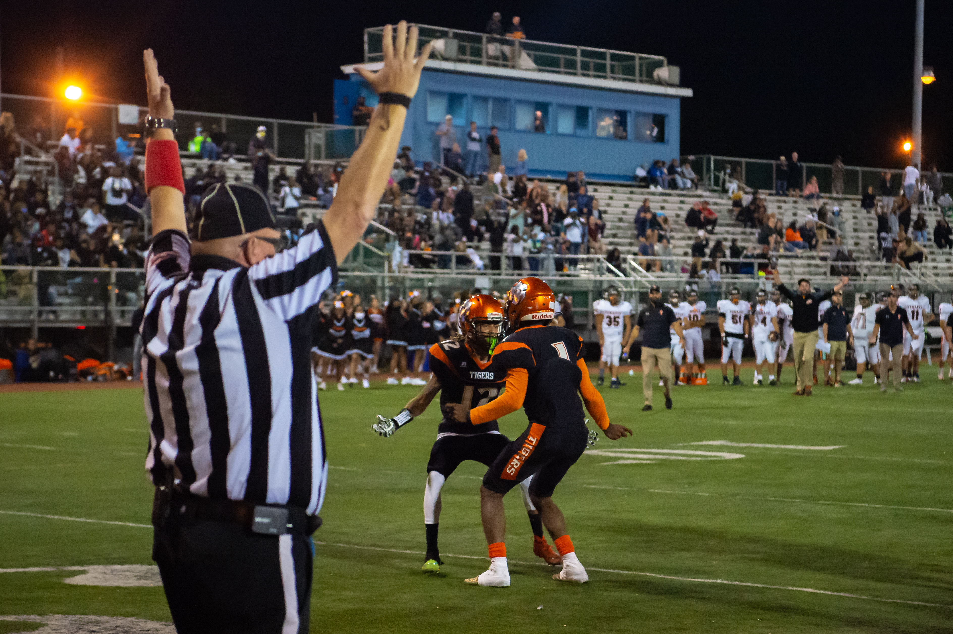 HIGH SCHOOL FOOTBALL: Tenafly vs Snyder - nj.com