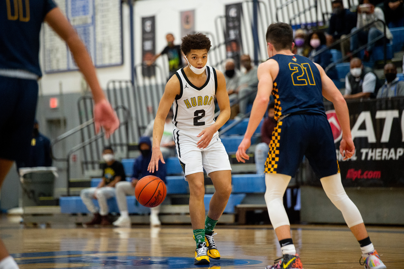 Ann Arbor Huron vs. Saline boys basketball districts - mlive.com