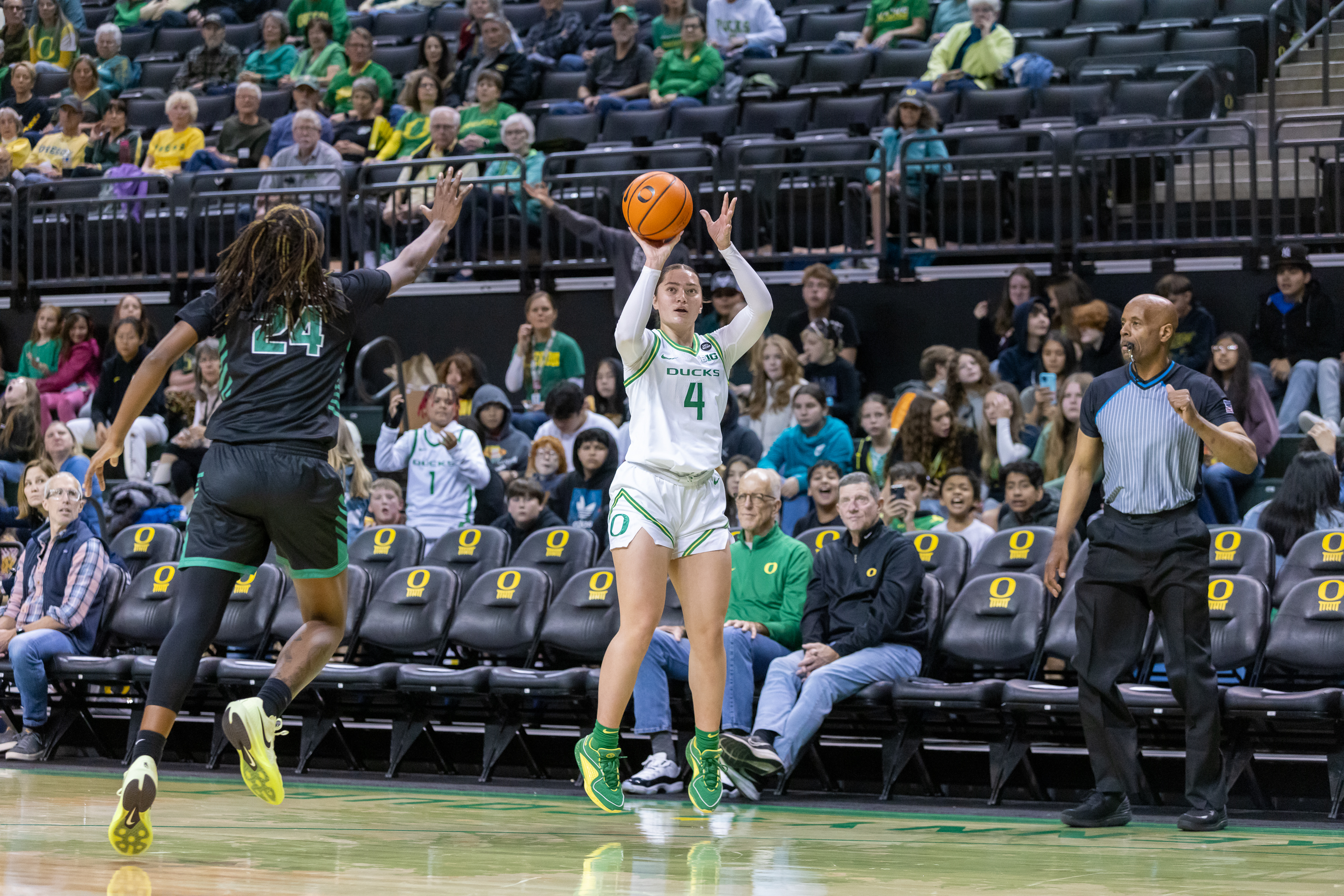 No. 25 Oregon Ducks vs. North Texas women’s basketball: Nov. 12, 2024 ...