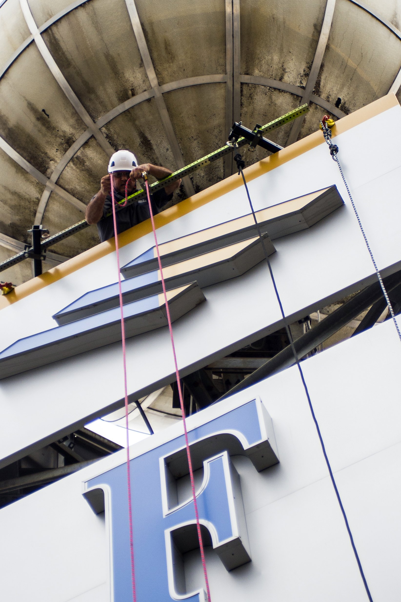 Huntington Bank selling downtown headquarters, iconic weather ball ...