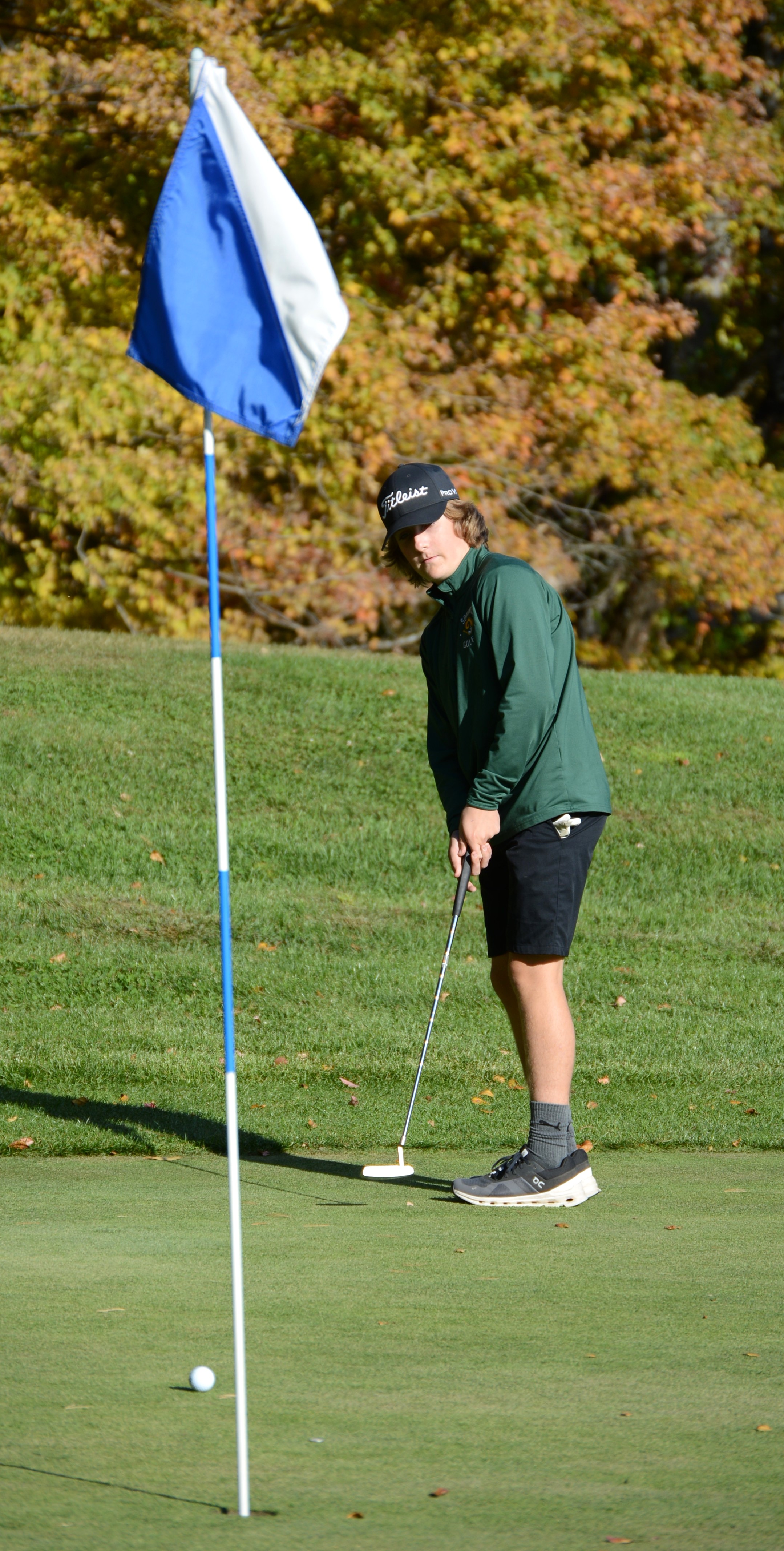 10-9-24 Southwick golf vs. Ware - masslive.com