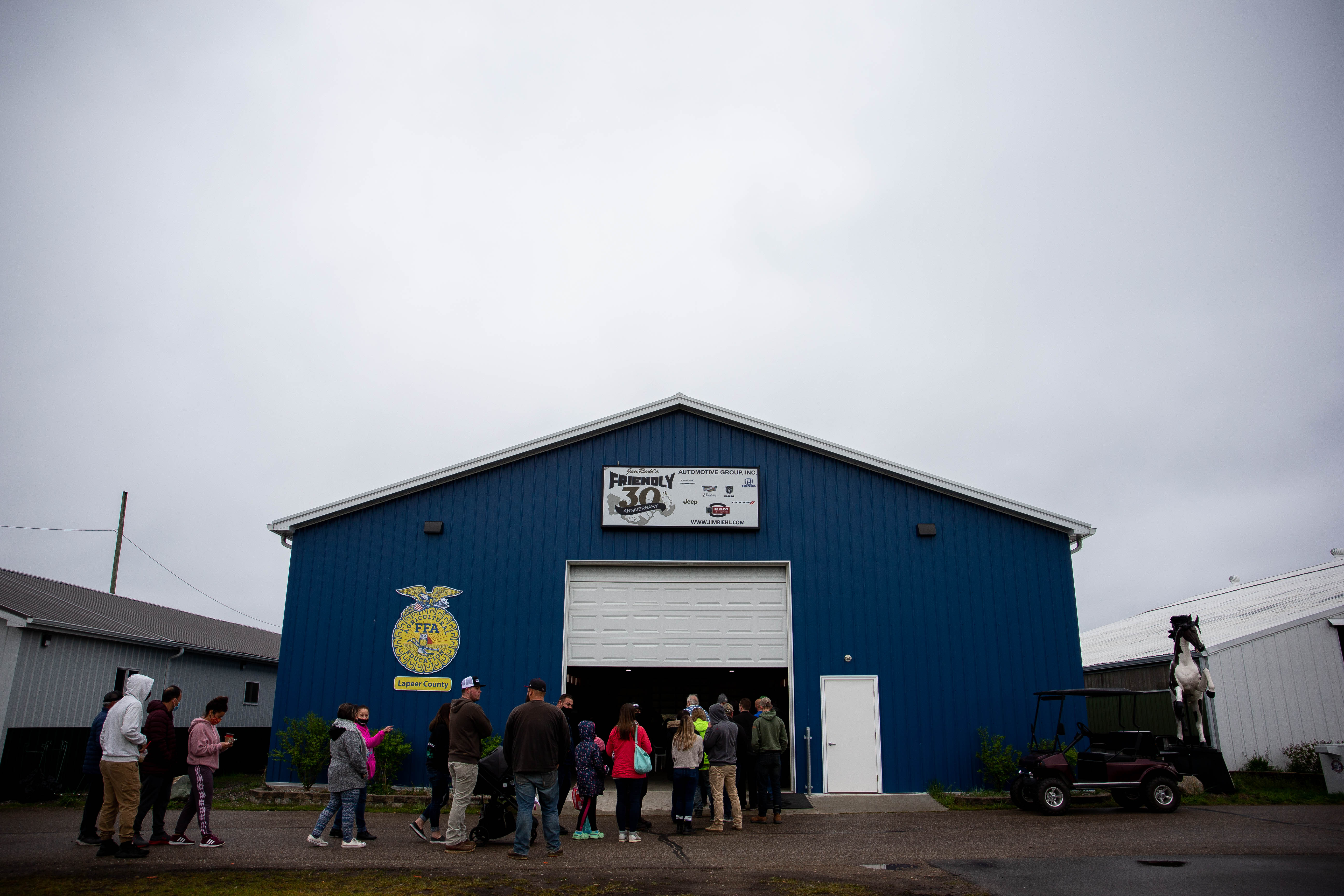 Imlay City community gathers to discuss local police department's ...