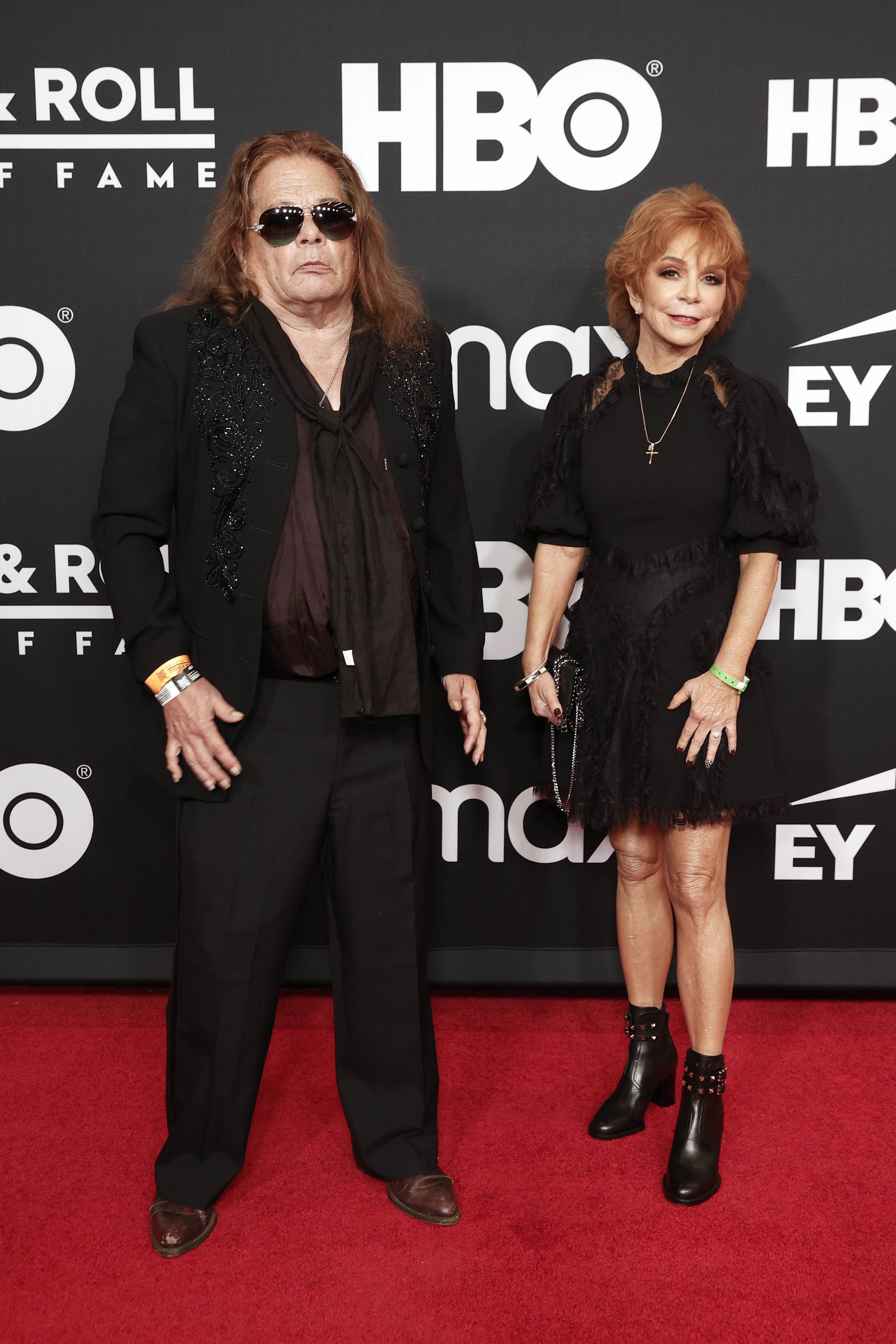 Rock and Roll Hall of Fame Red Carpet: 2021 Induction Ceremony ...