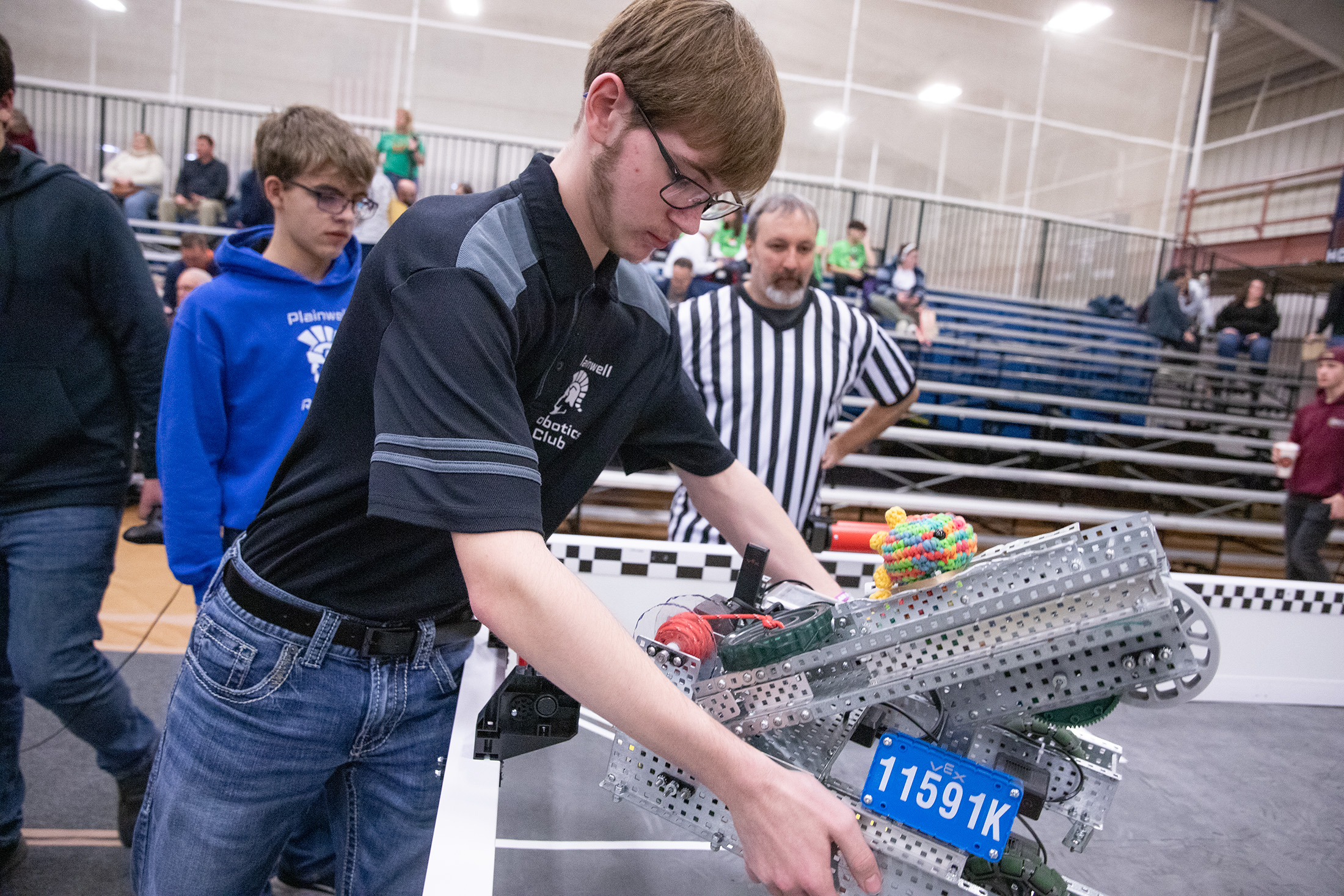 Michigan VEX Robotics High School State Championship takes place at ...