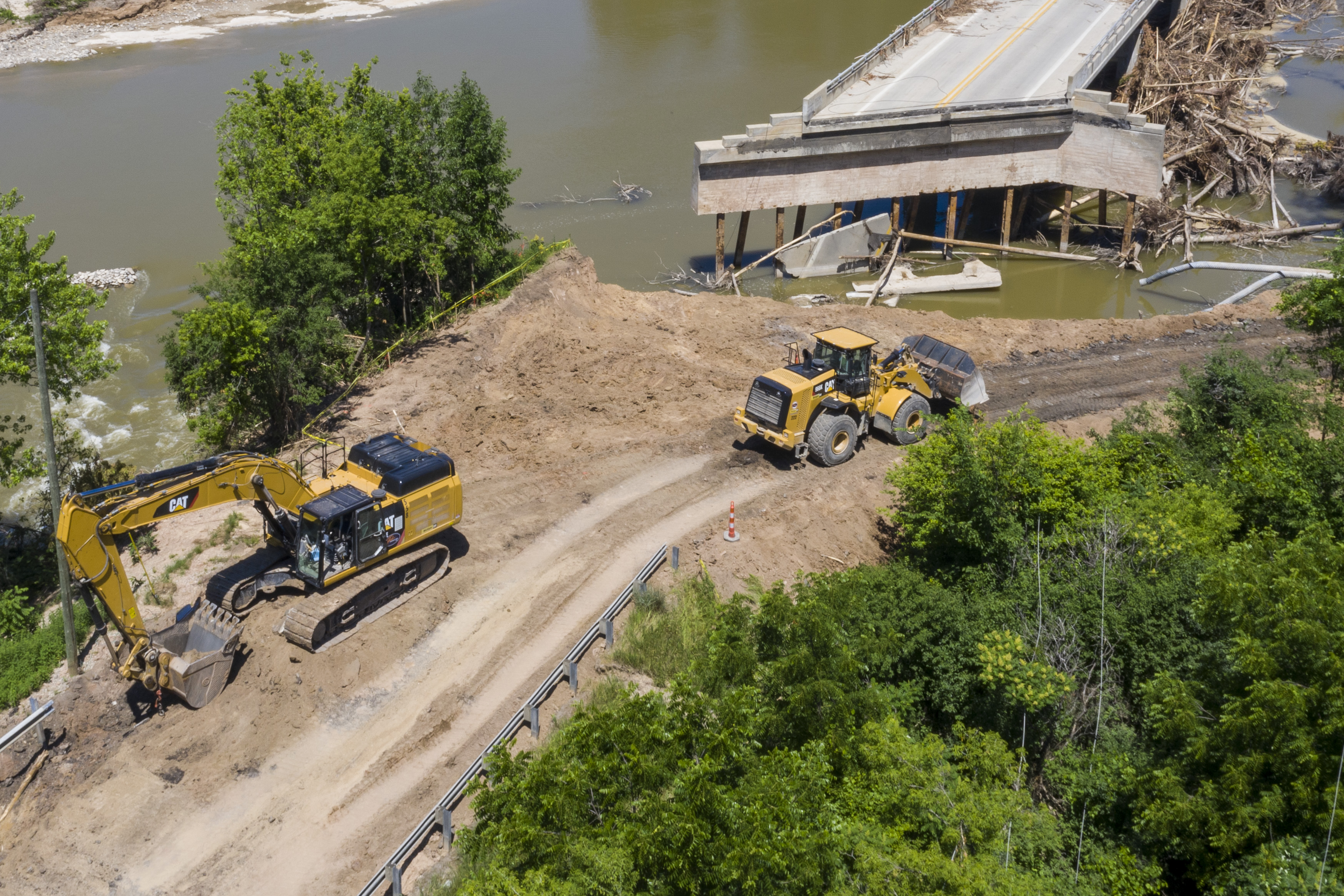 EPA to clean up Edenville auto shop - mlive.com