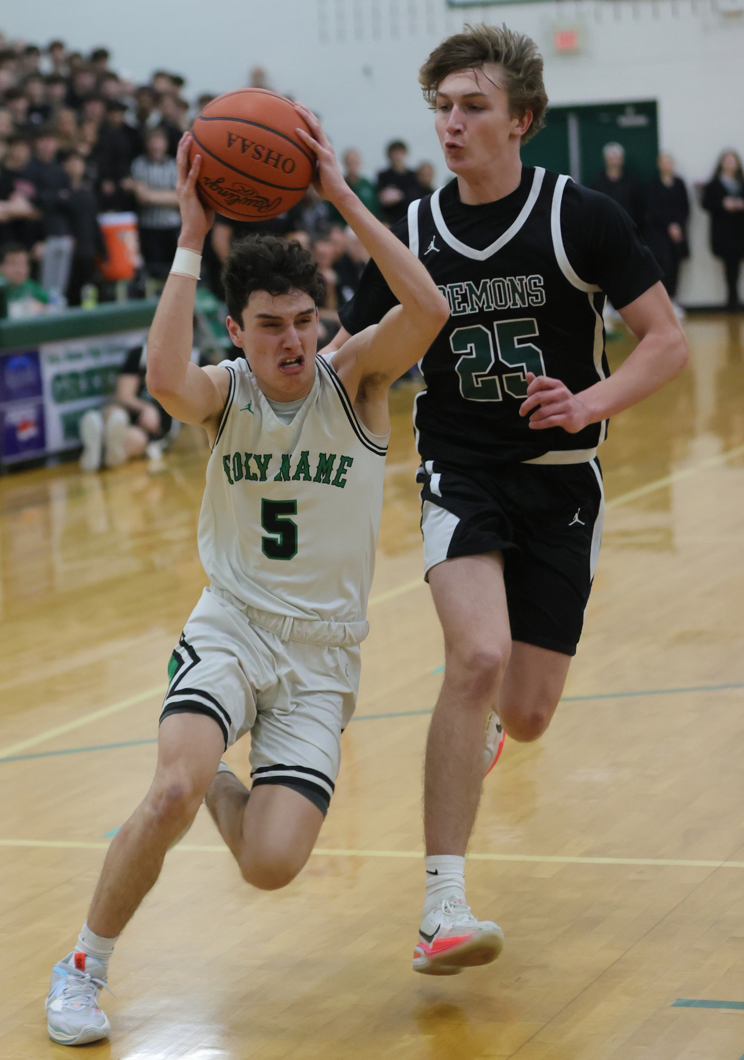 Holy Name vs. Westlake in Great Lakes Conference championship, February ...