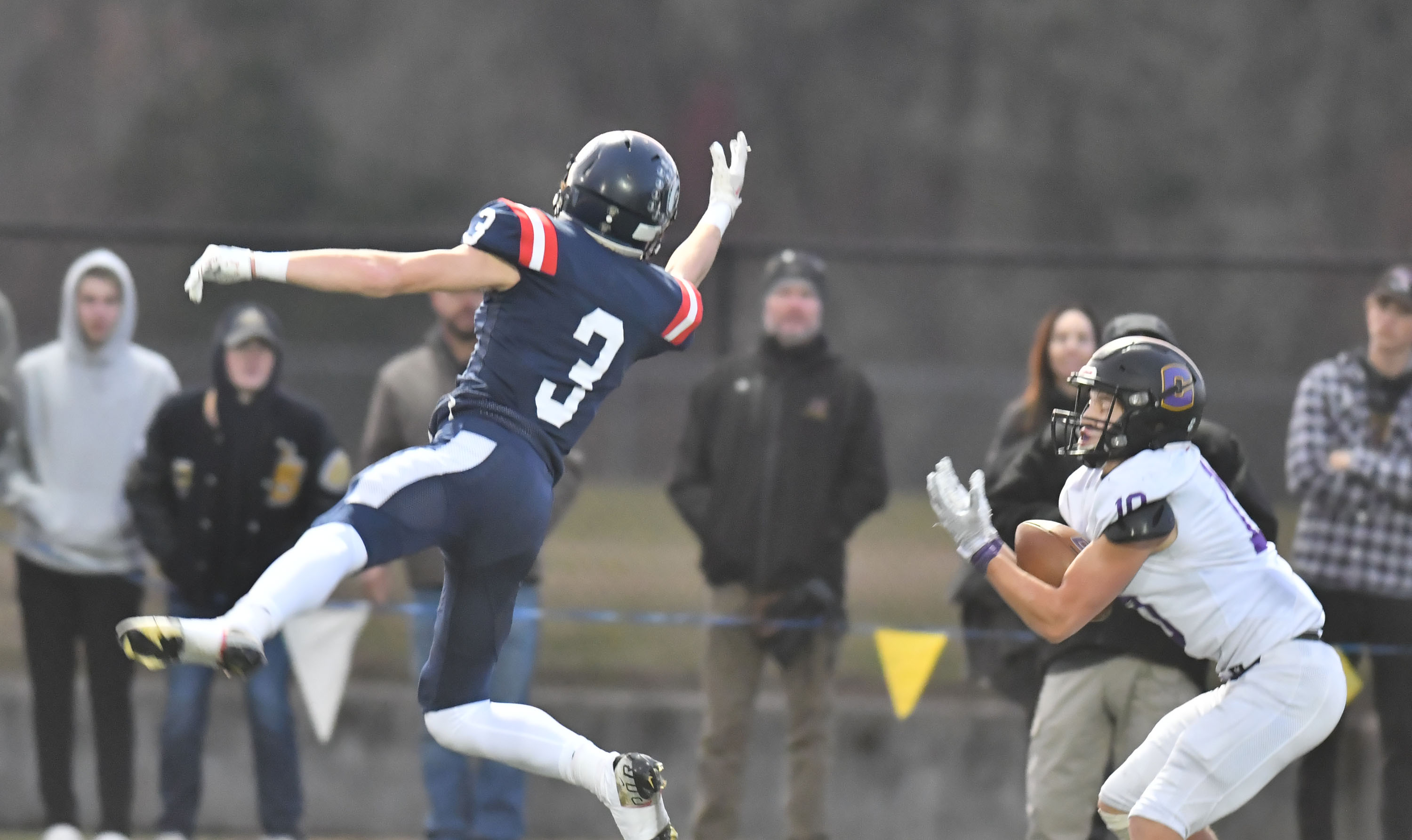 Cascade Christian Challengers vs Kennedy Trojans OSAA Class 3A state ...