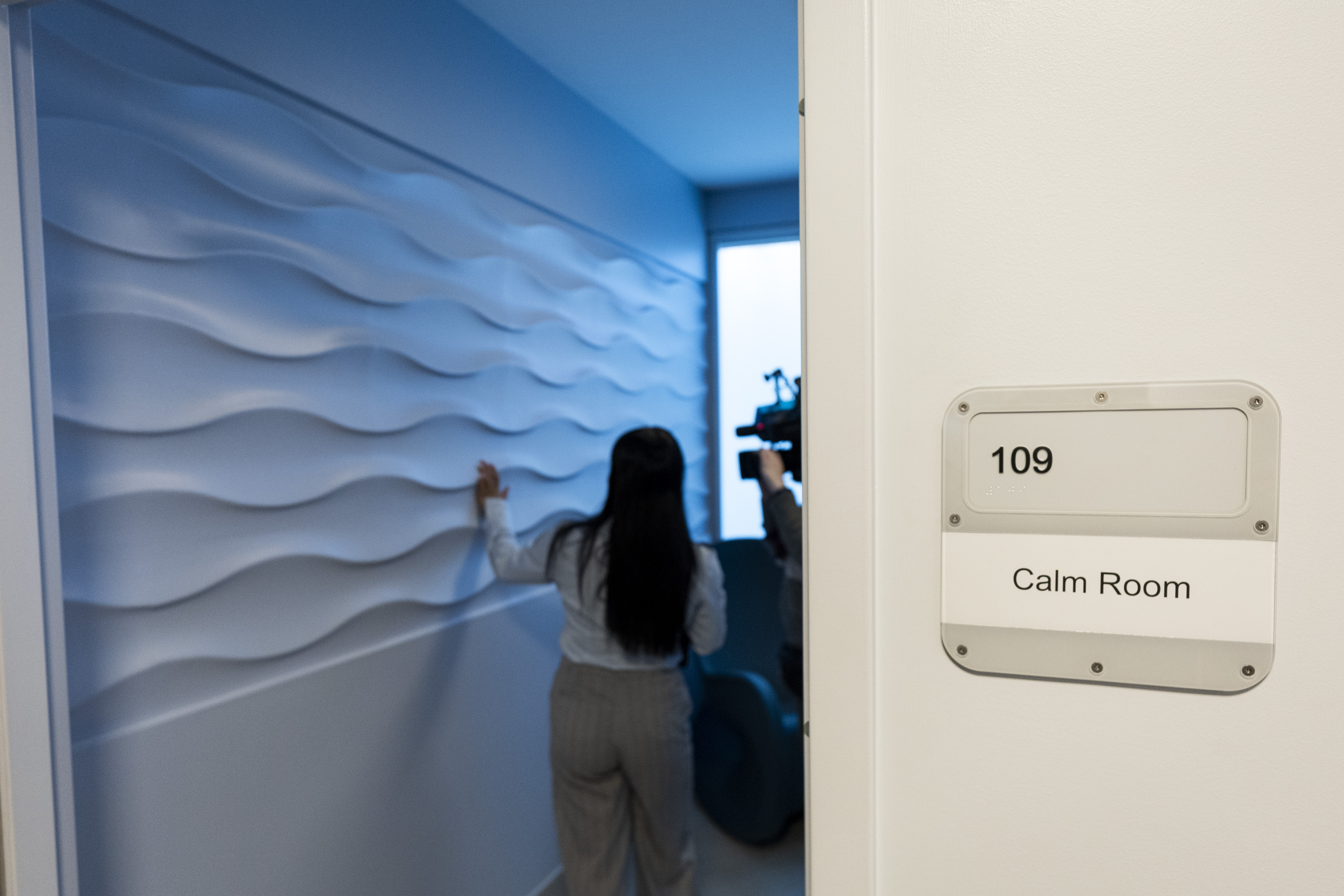 Connections Emergency Behavioral Health Crisis Walk-in Center ...