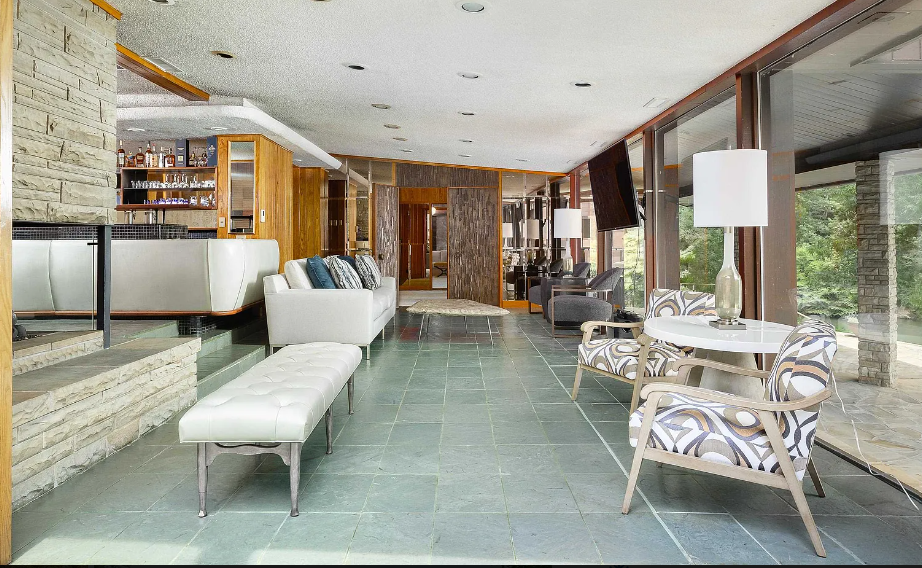 Elton Darby Road Home - al.com