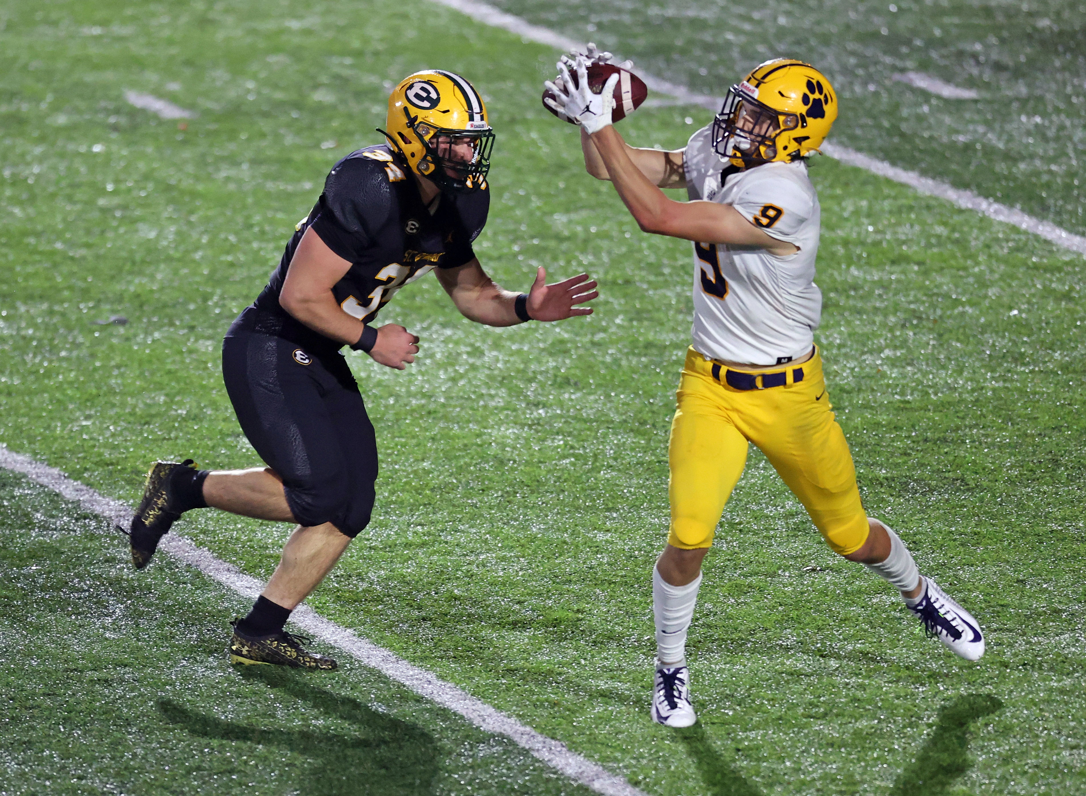 OHSAA football divison I regional semifinals: St. Edward vs. St ...