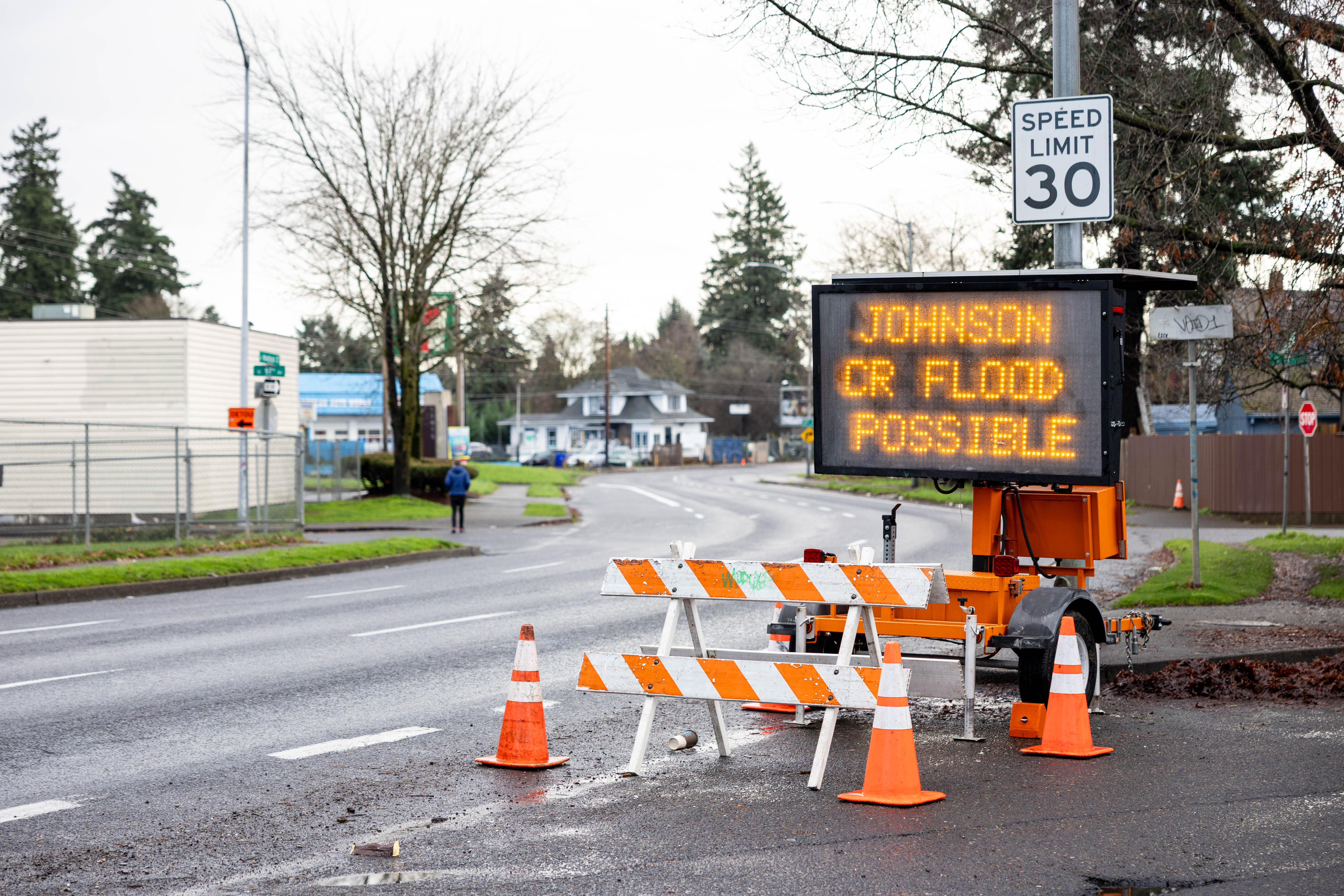 Johnson Creek, Clackamas River overflow from heavy rain - oregonlive.com