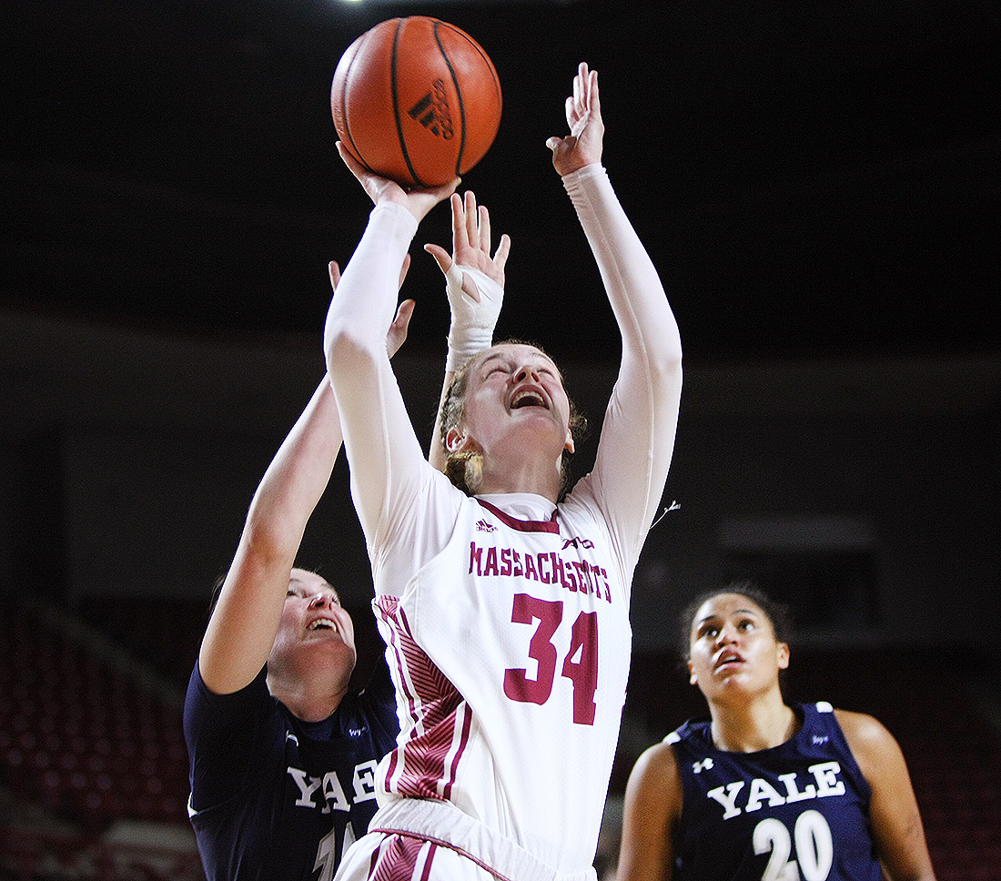 UMass Women's Basketball vs Yale 11/30/22 - masslive.com