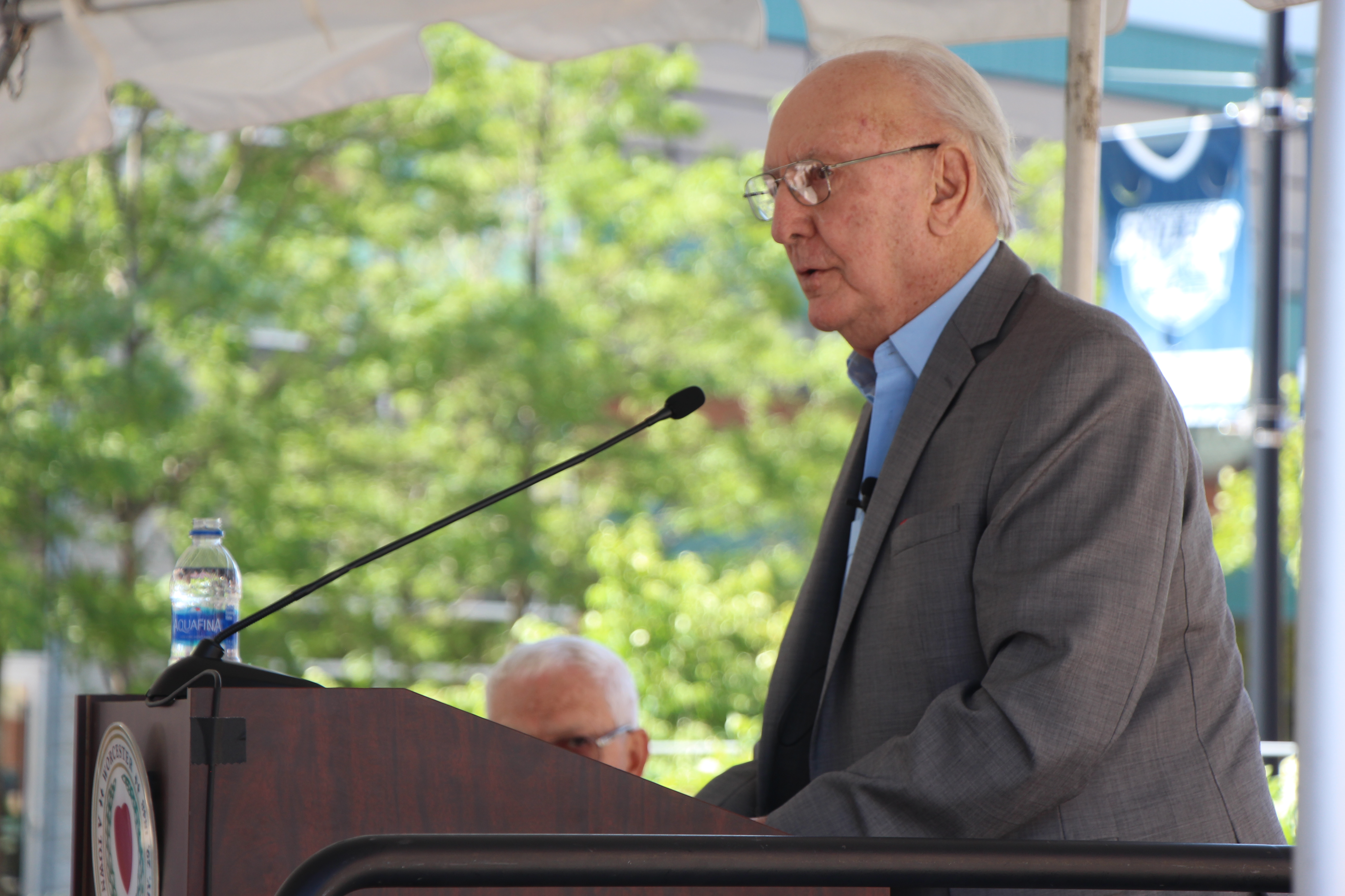 Boston Celtics legend Bob Cousy honored with a statue in Worcester ...