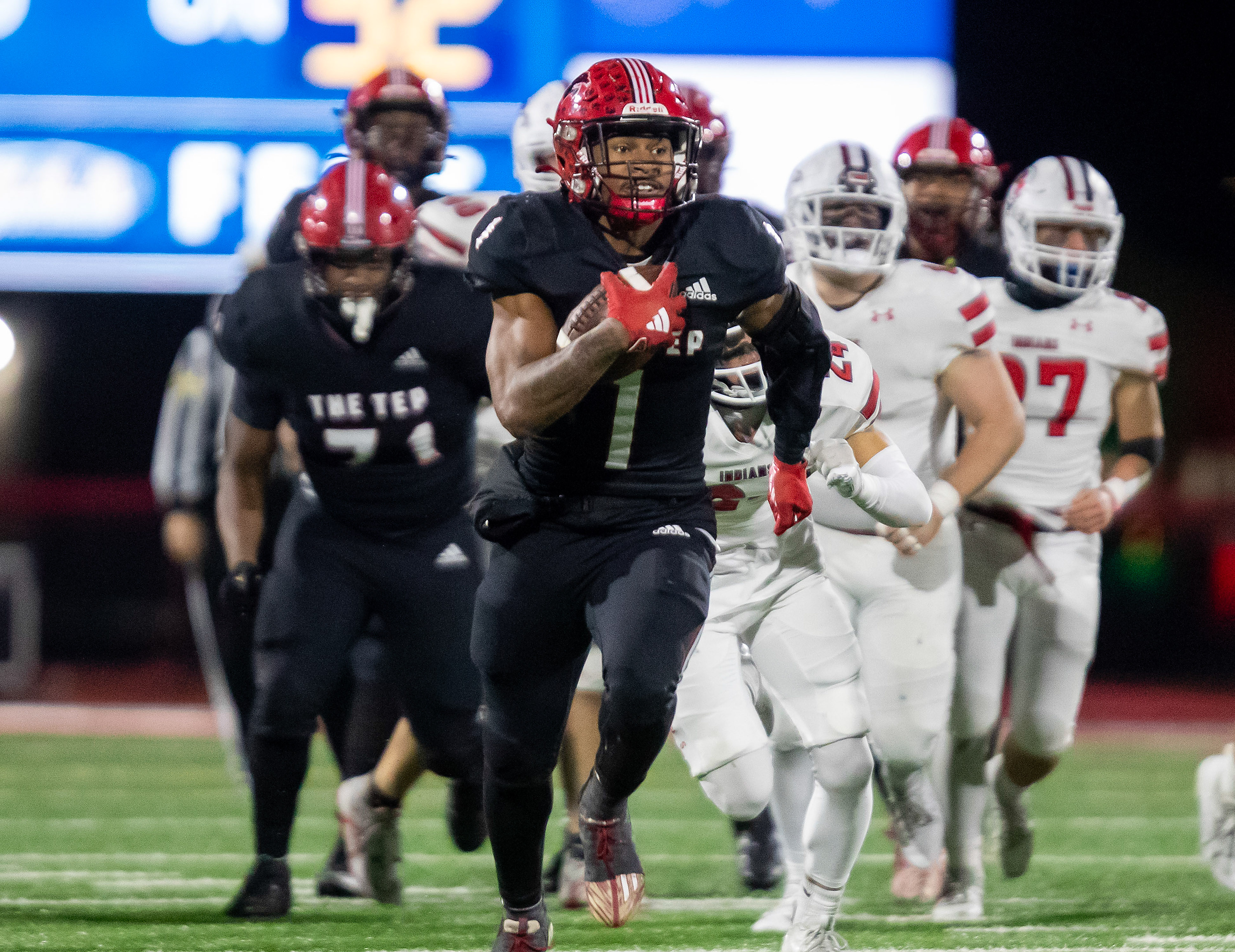 Imhotep Charter defeats Peters Twp. 38-13 in PIAA 5A football ...