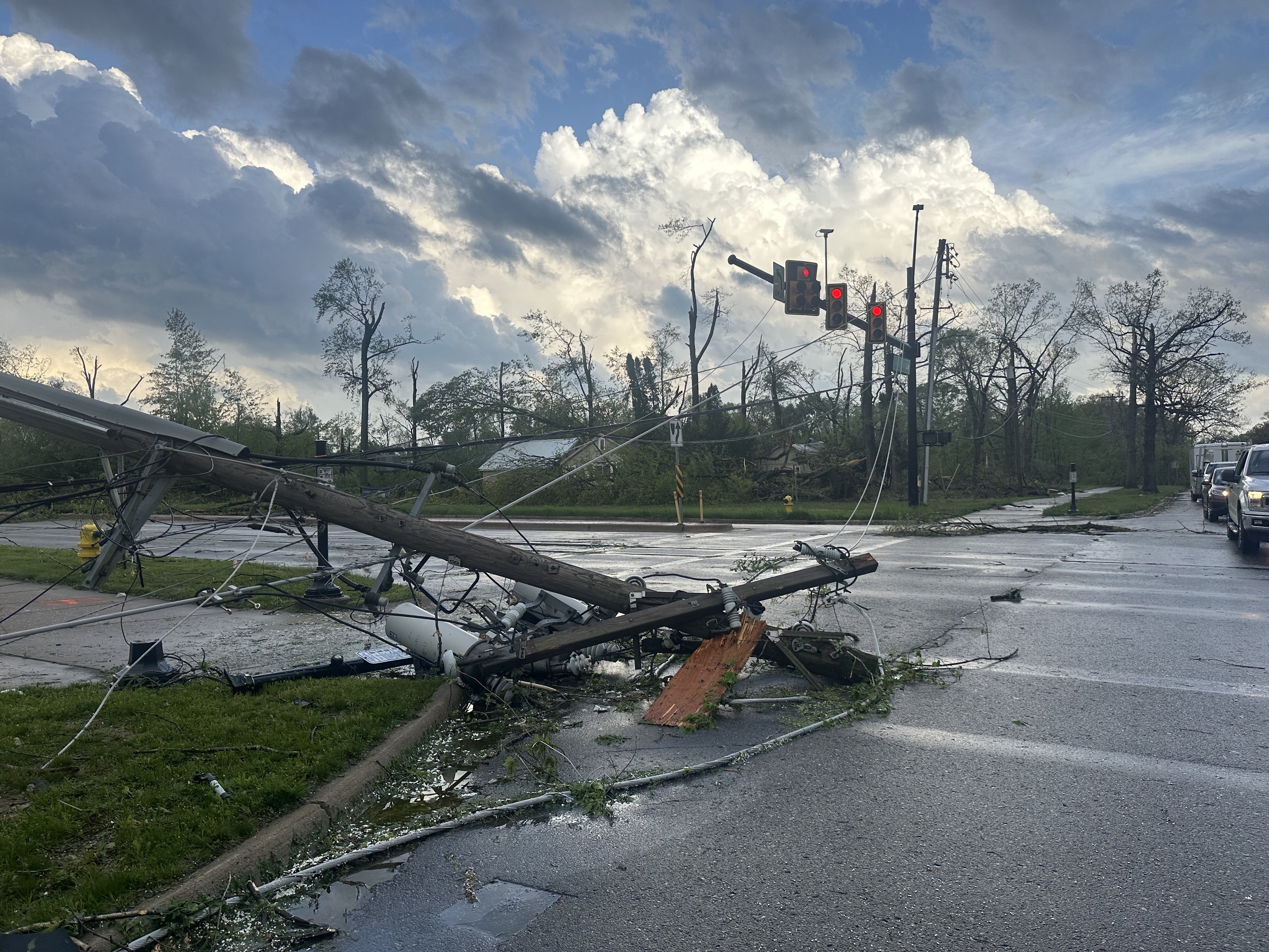 Tornado storm rips through southwest Michigan - mlive.com
