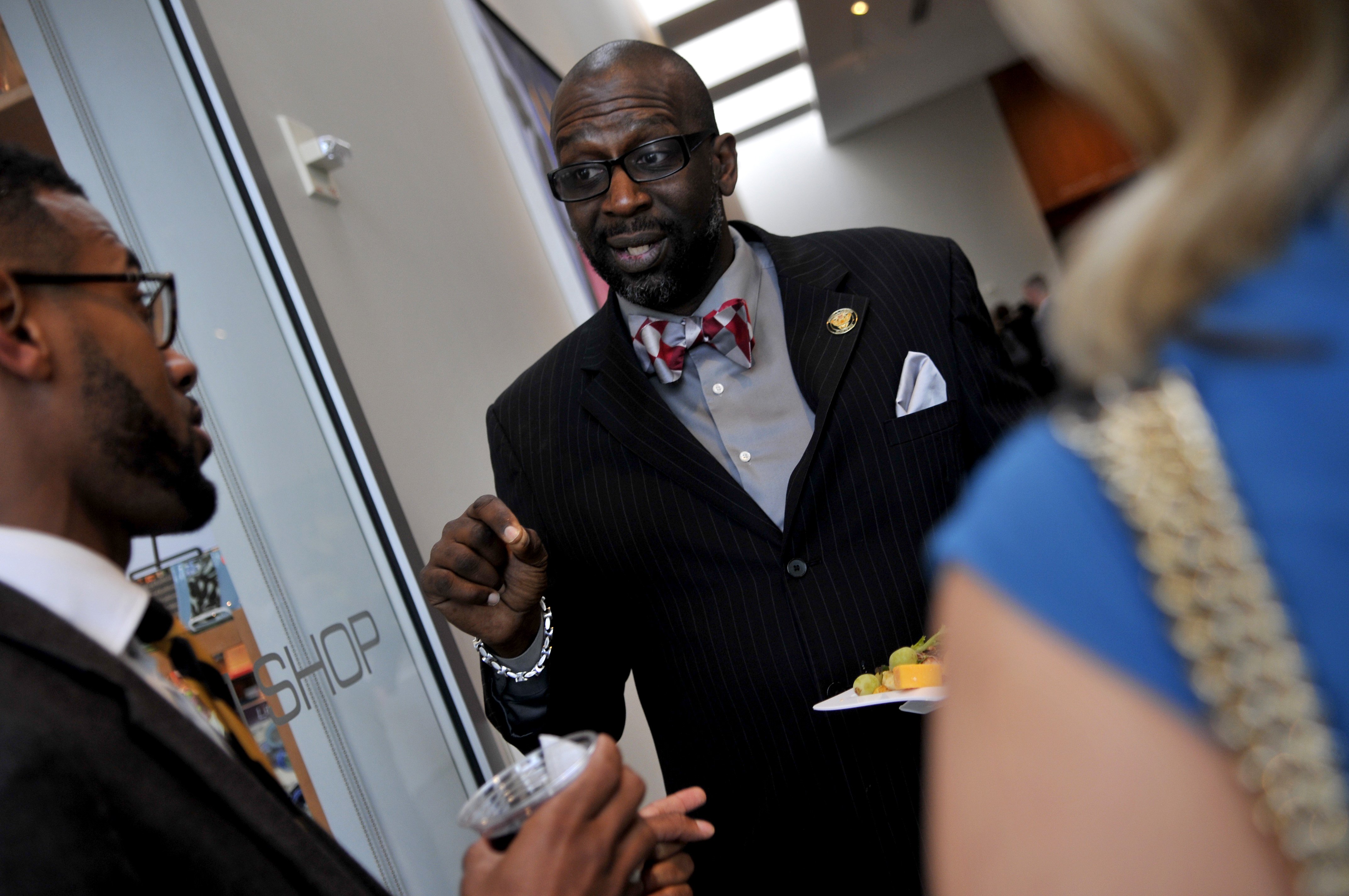 Genesee County Commissioner Bryant Nolden dies, remembered as fighter ...