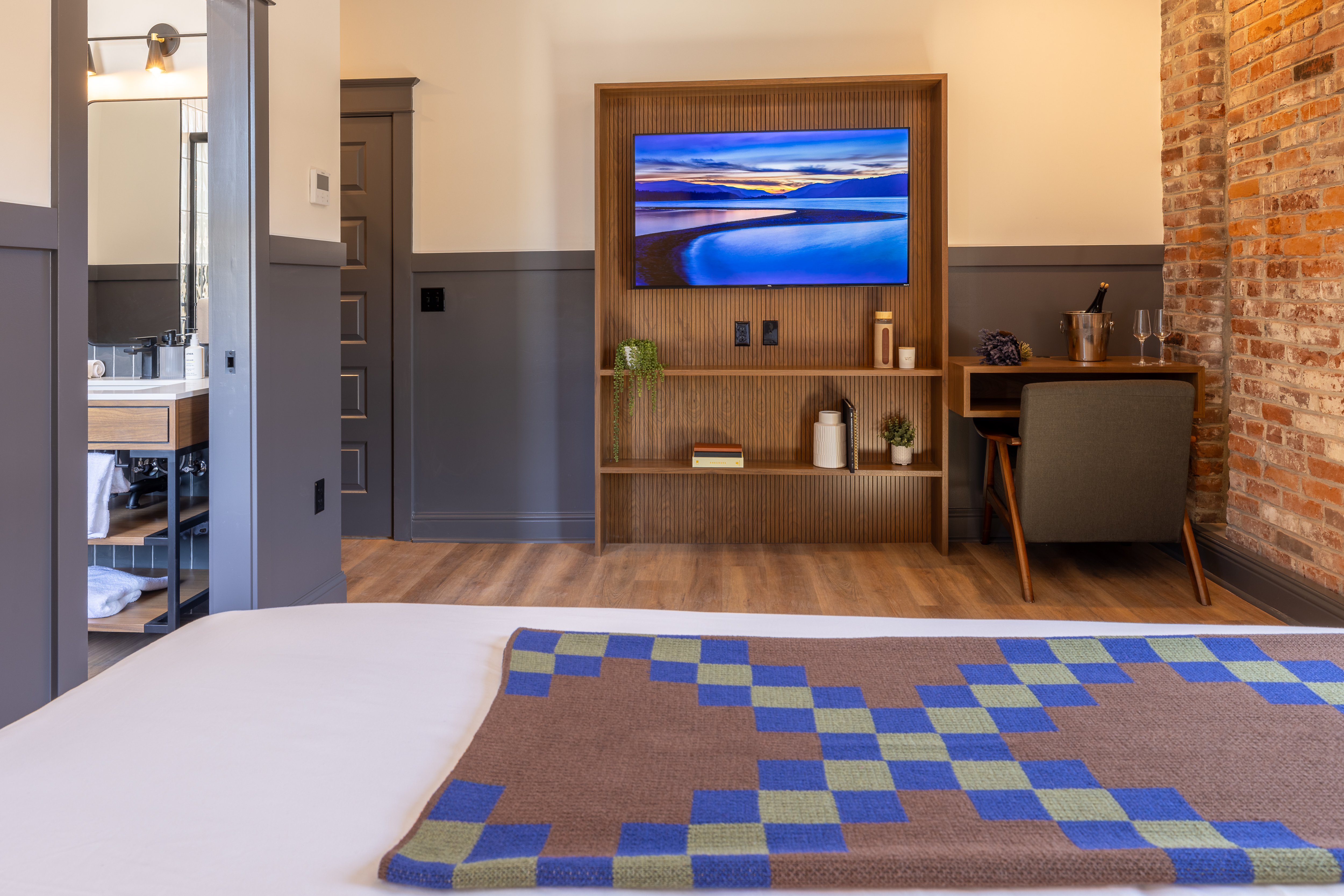 Lightwell‬‭ Hotel‬‭ &‬‭ Spa - oregonlive.com