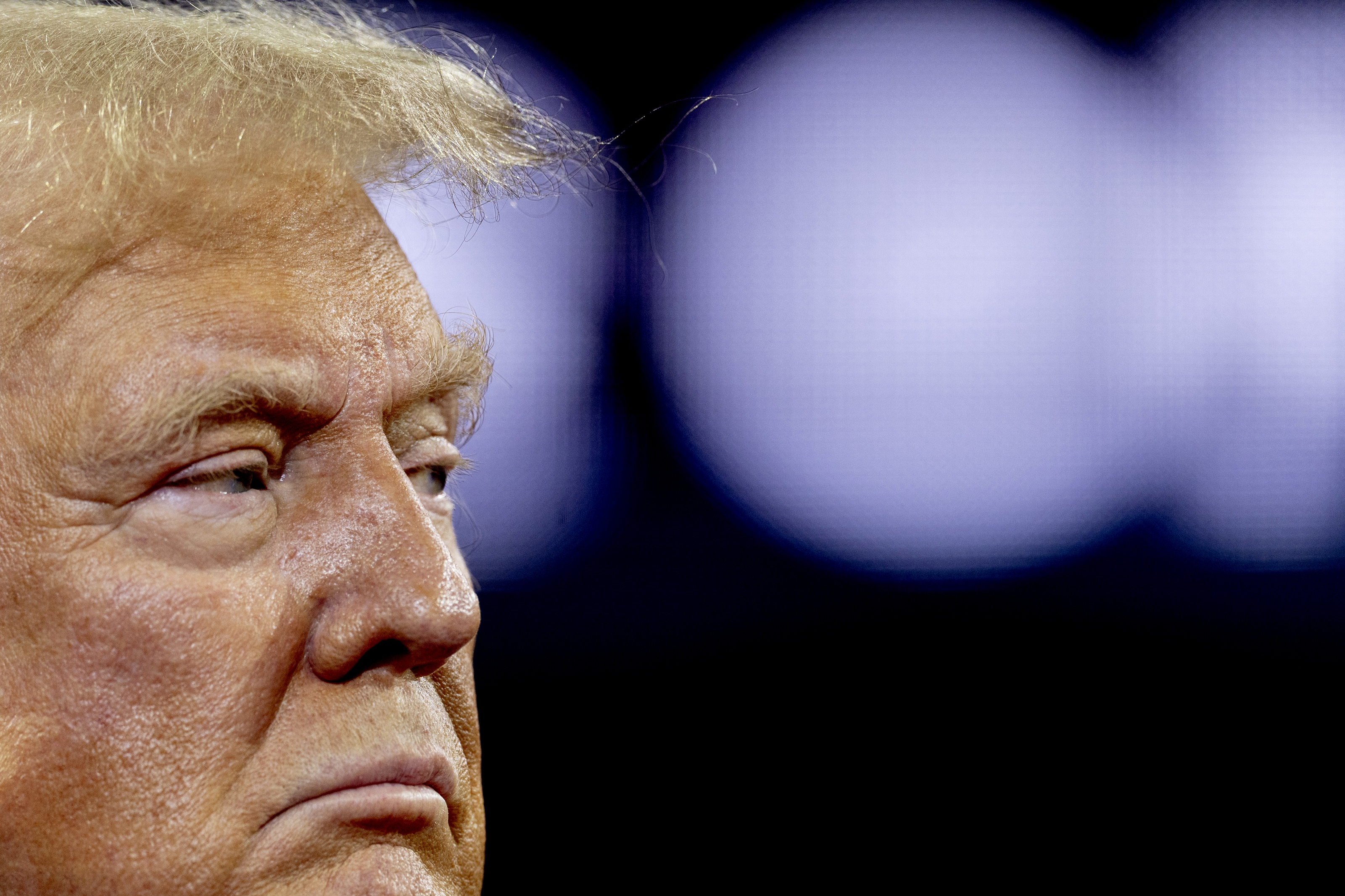 Former President Donald J. Trump draws thousands for town hall in Flint ...