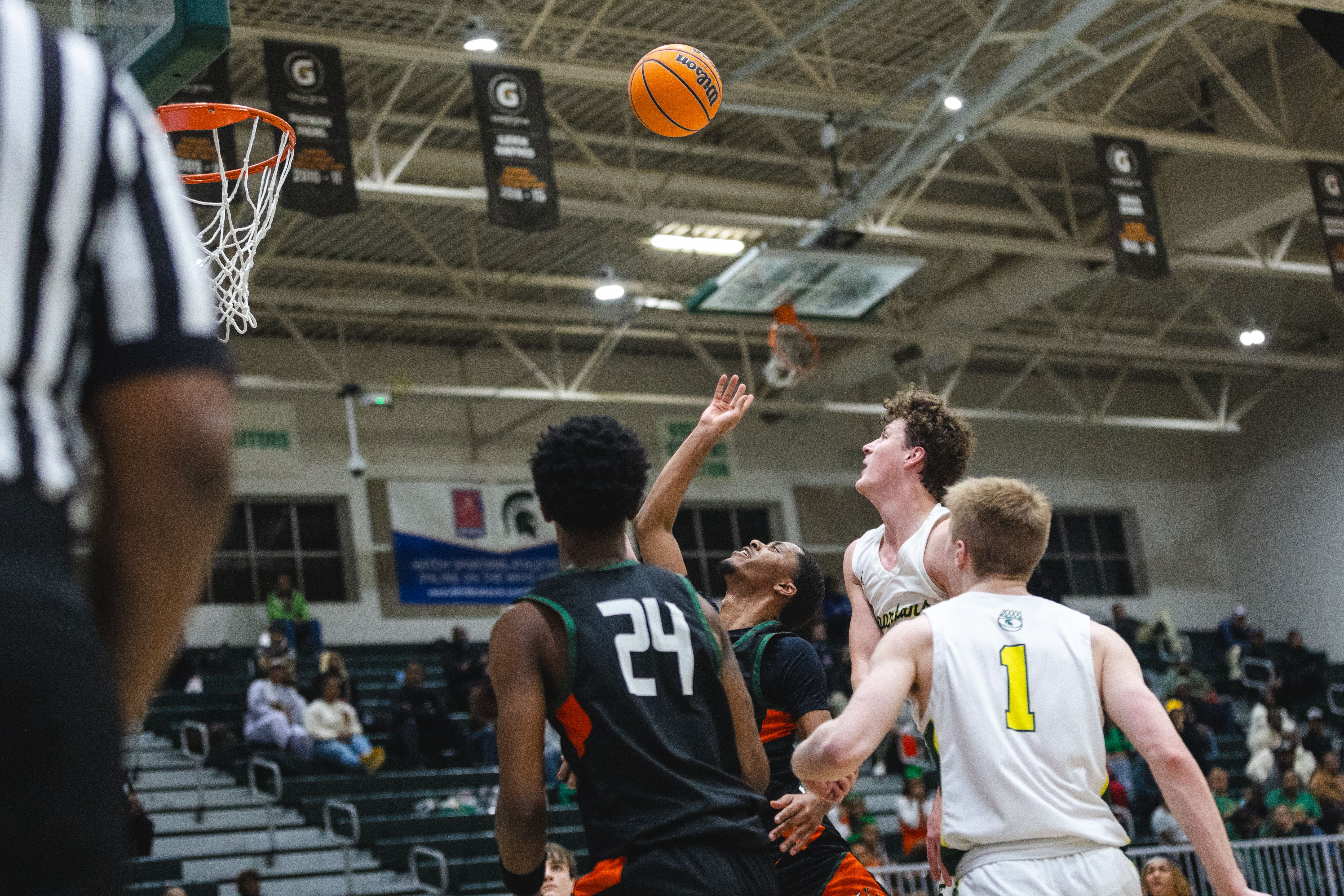 Huffman at Mountain Brook Boys HS Basketball - al.com