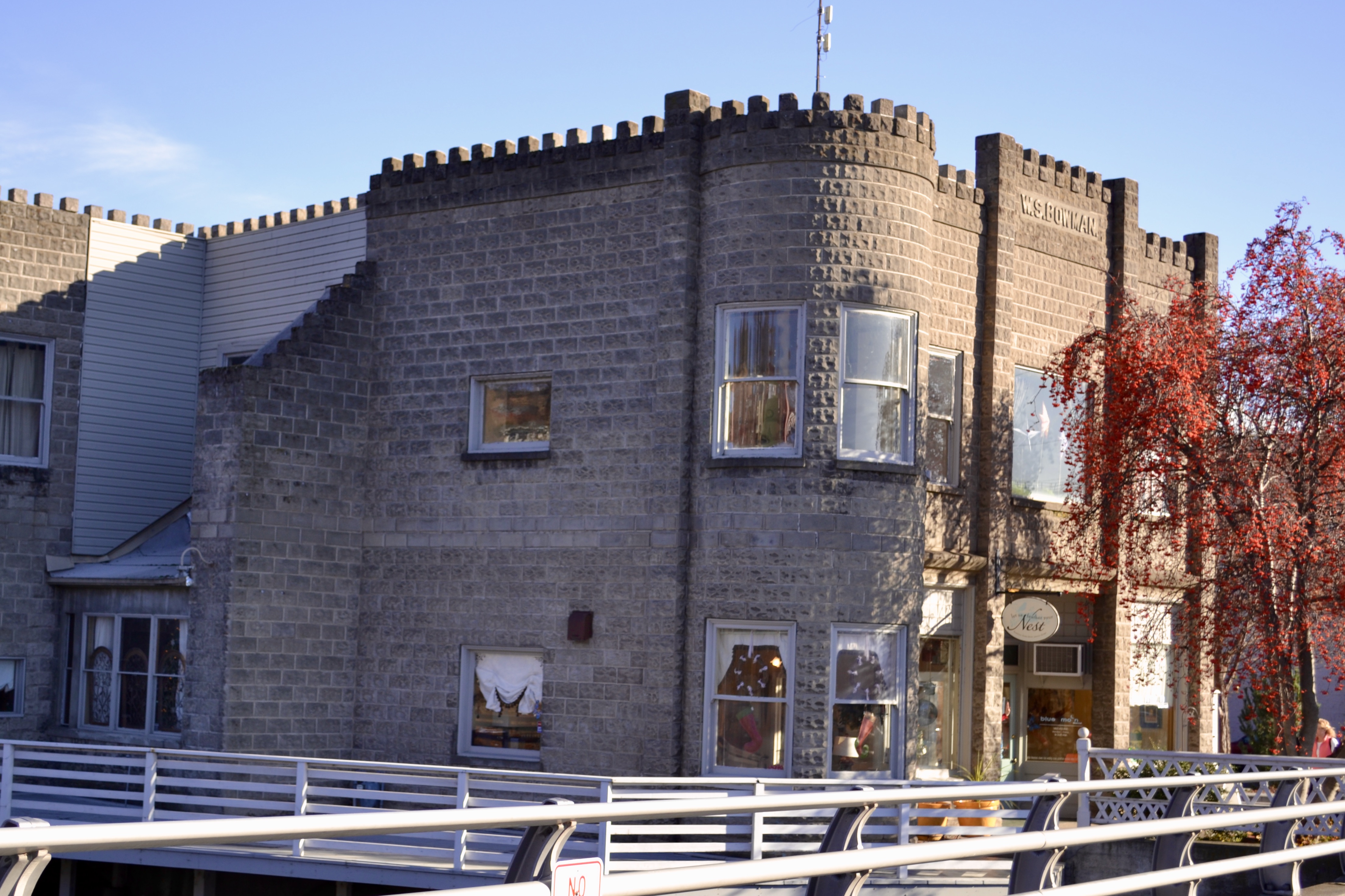 Oregon's Bowman Castle - oregonlive.com