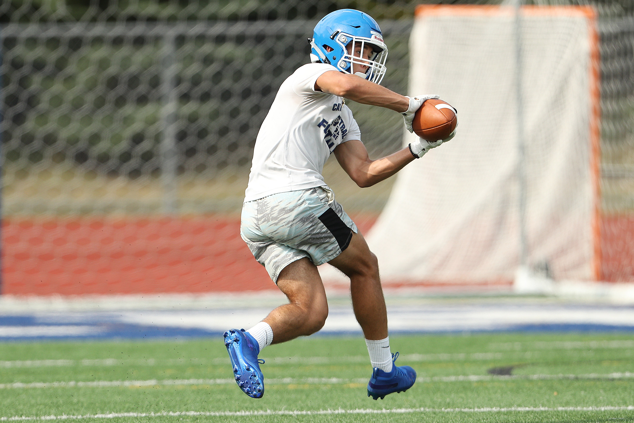 Detroit Catholic Central's first football practice of 2019 season ...