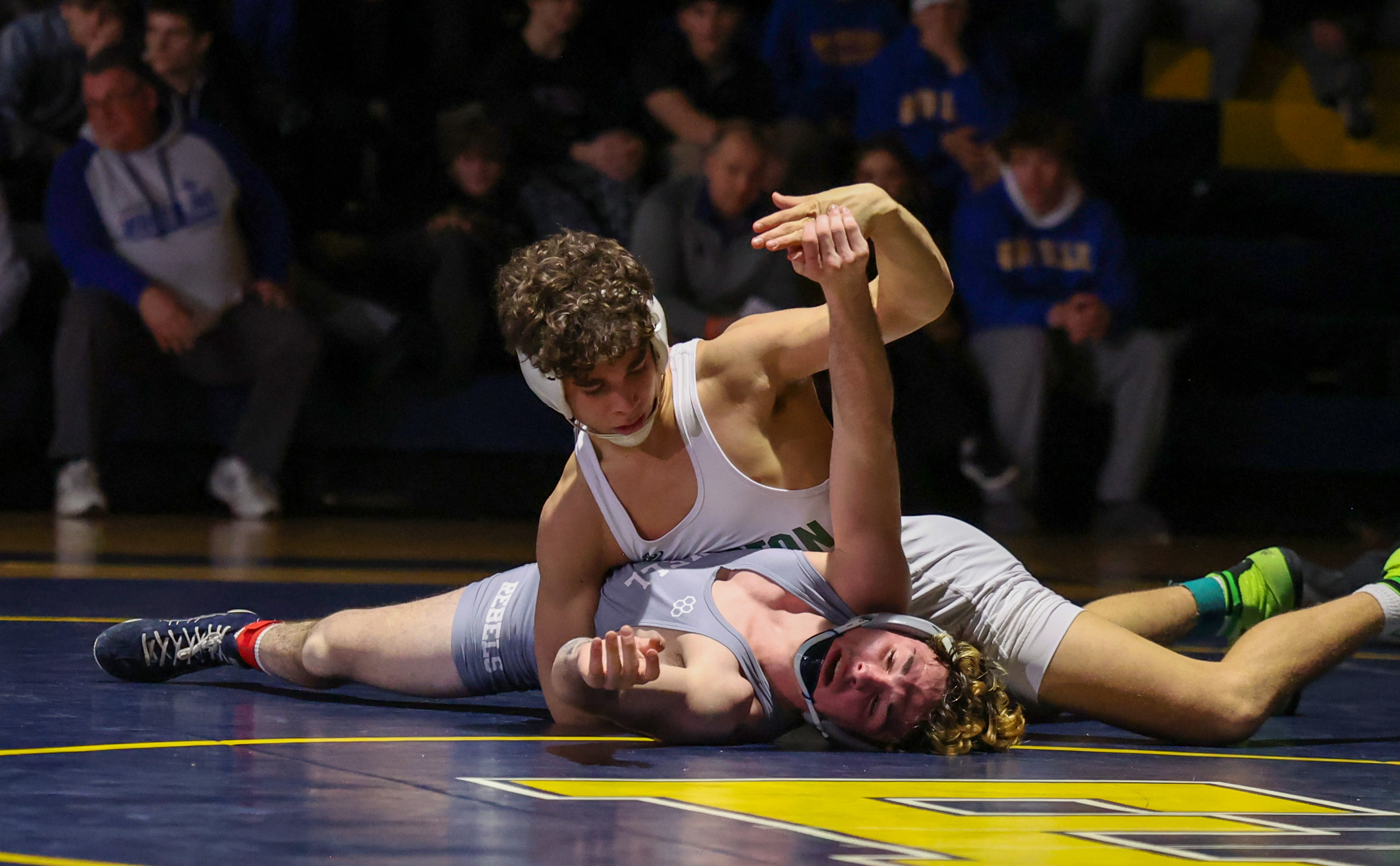 Boys wrestling: Region 5 finals - nj.com