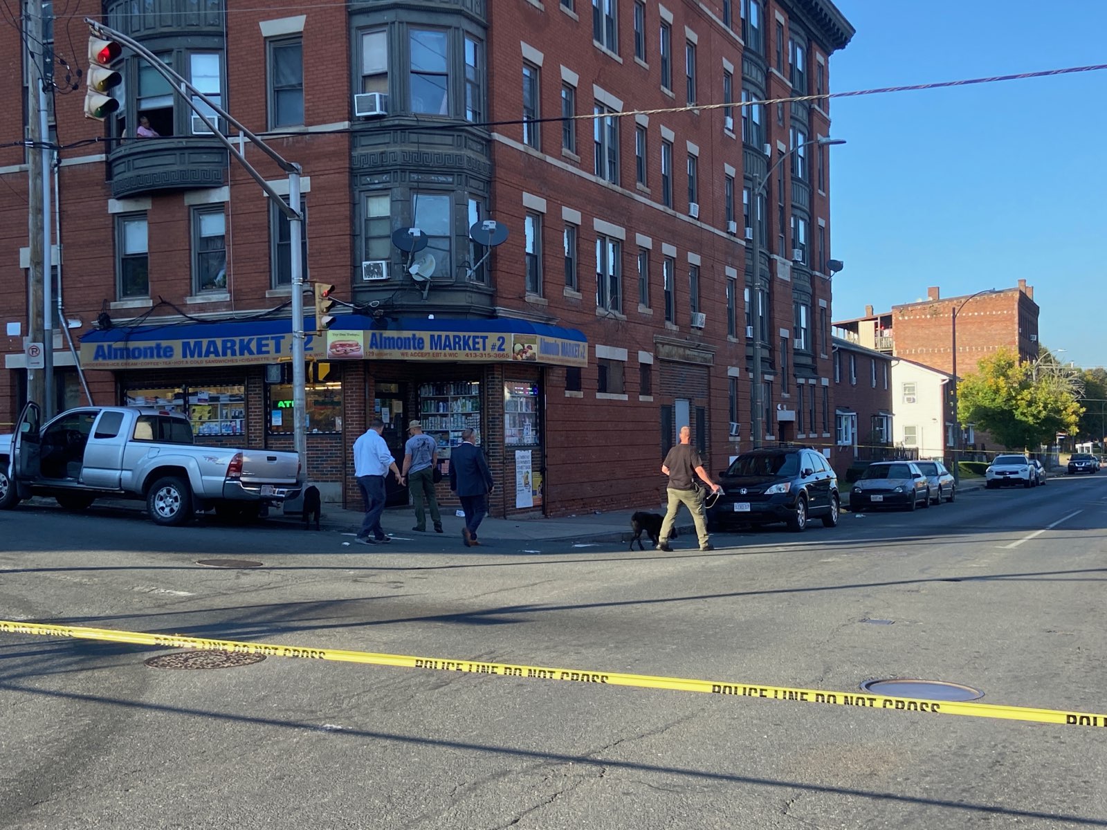 Daytime shooting in Holyoke; baby dead - masslive.com
