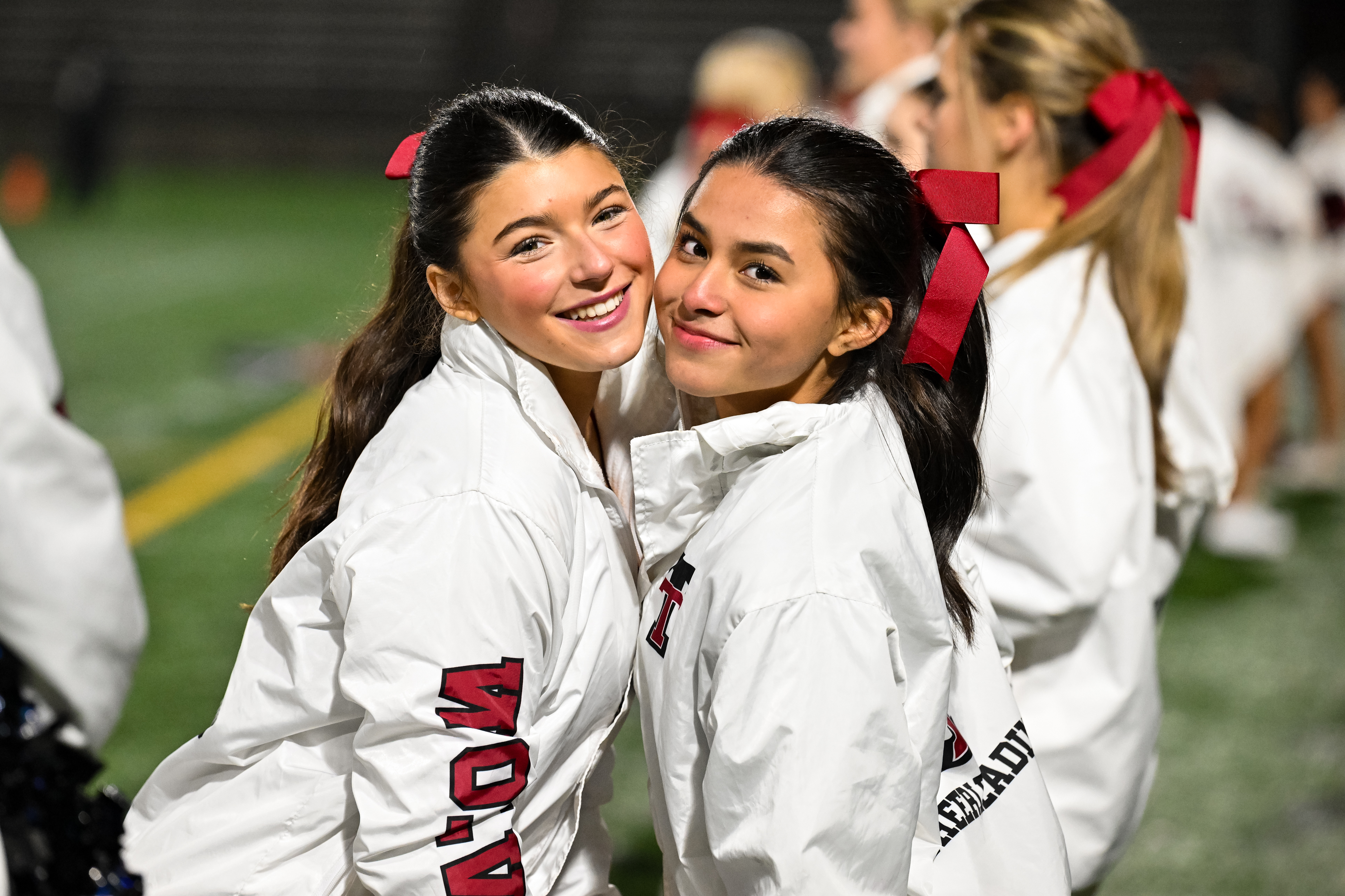 OSAA Class 6A football state semifinals: Tualatin Timberwolves vs ...