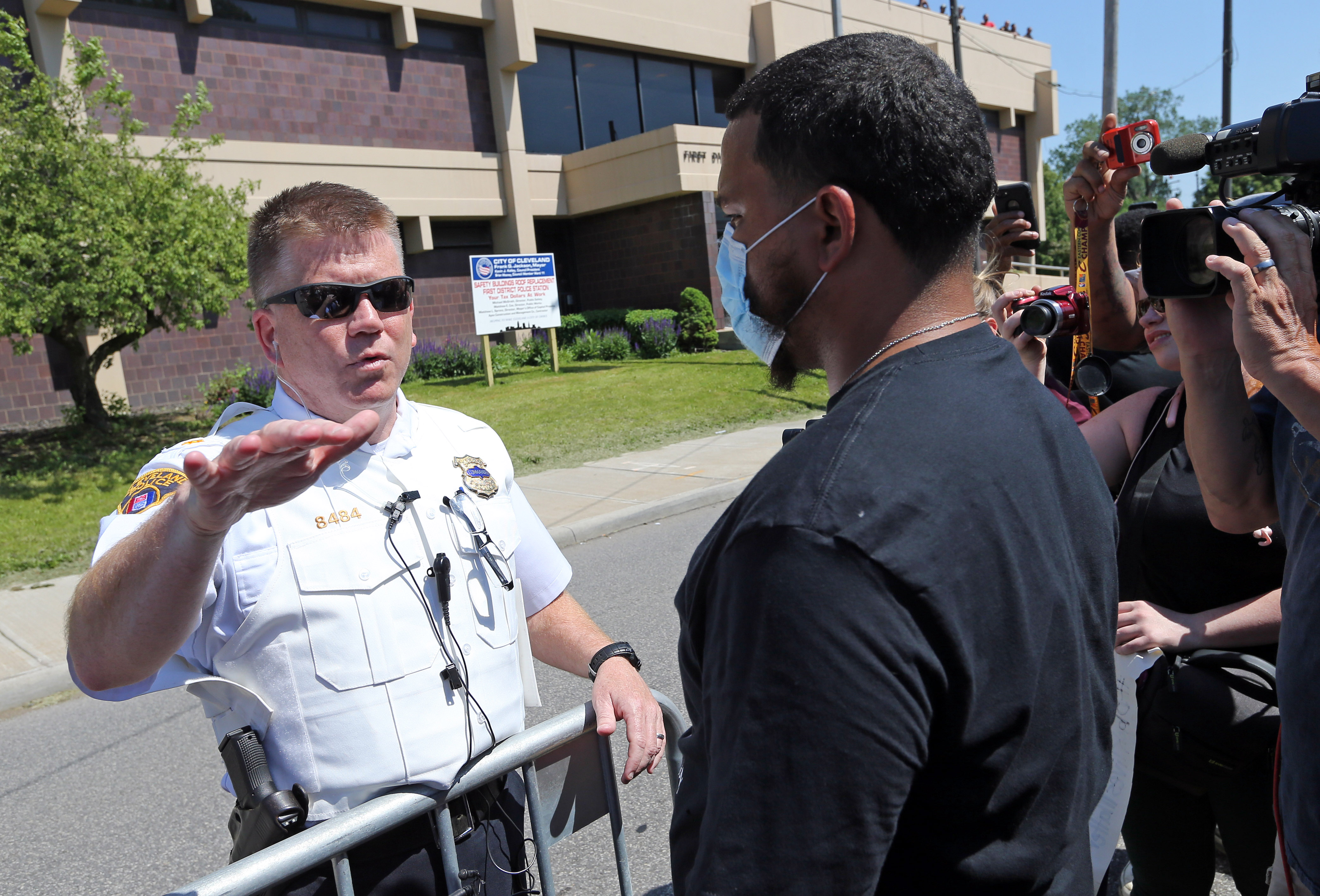 Protesters rally at Cleveland Police First District Headquarters, June ...