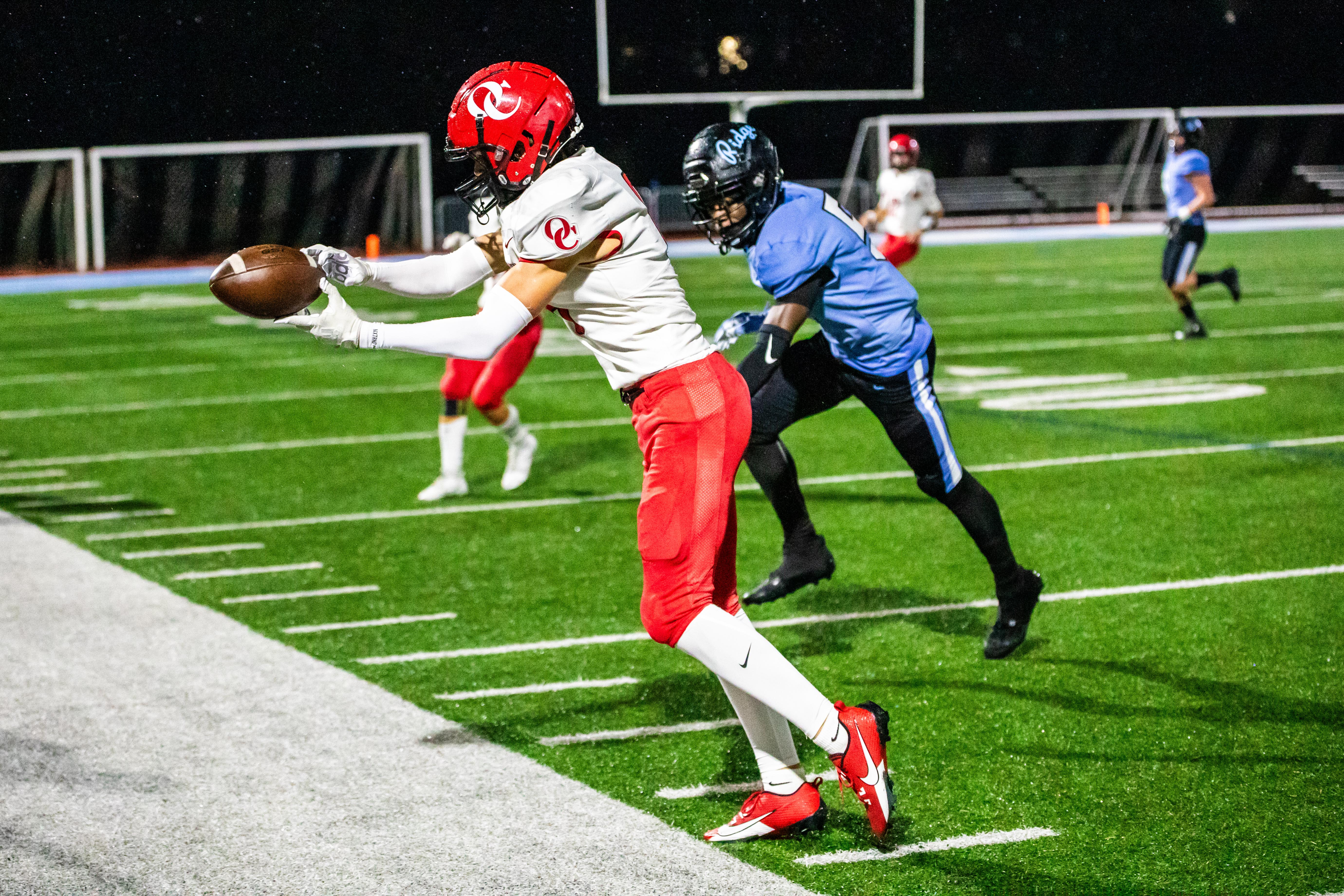 Oregon high school football: Lakeridge Pacers vs Oregon City Pioneers ...