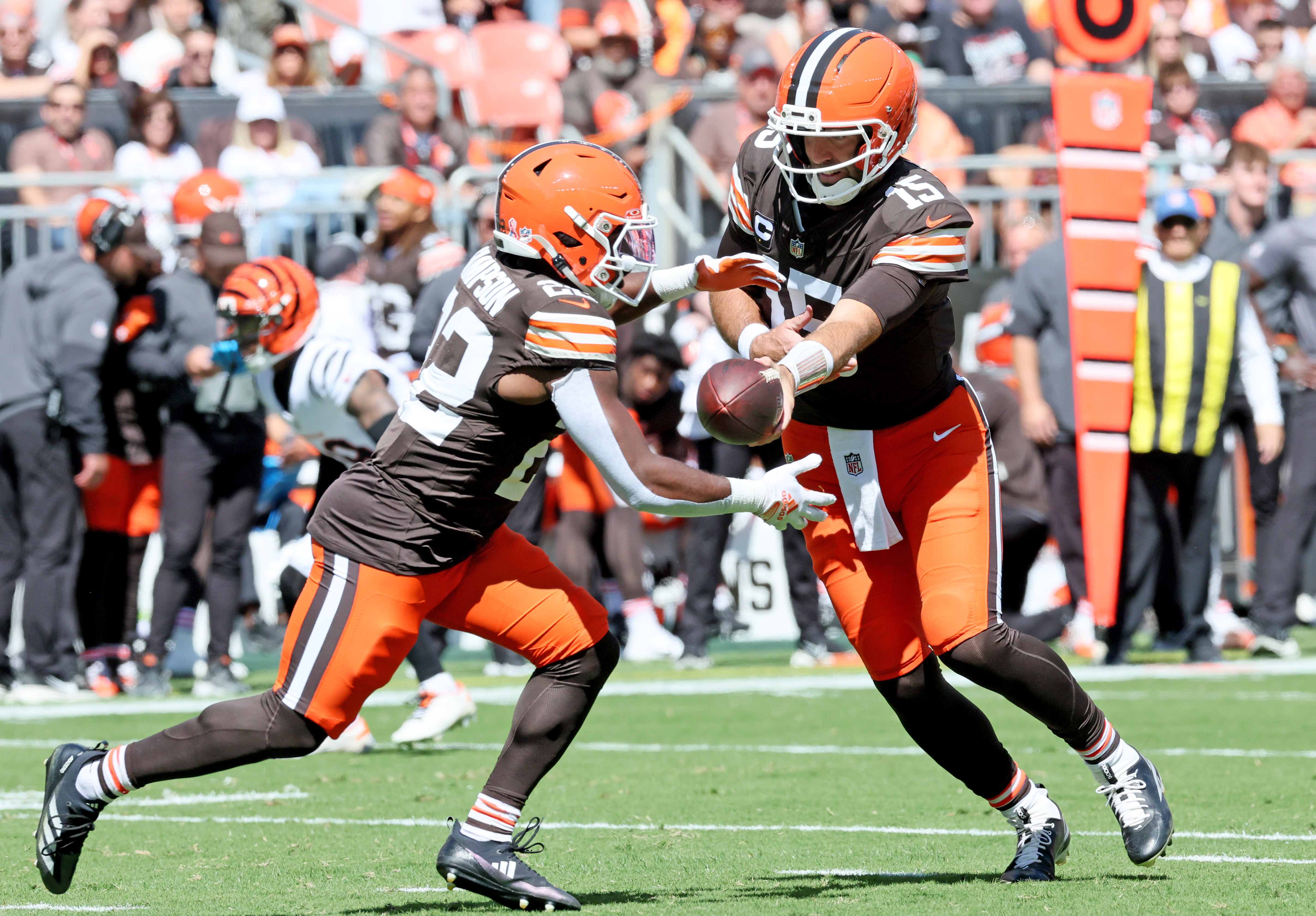 Cleveland Browns Joe Flacco vs. Cincinnati Bengals, September 7, 2025 ...