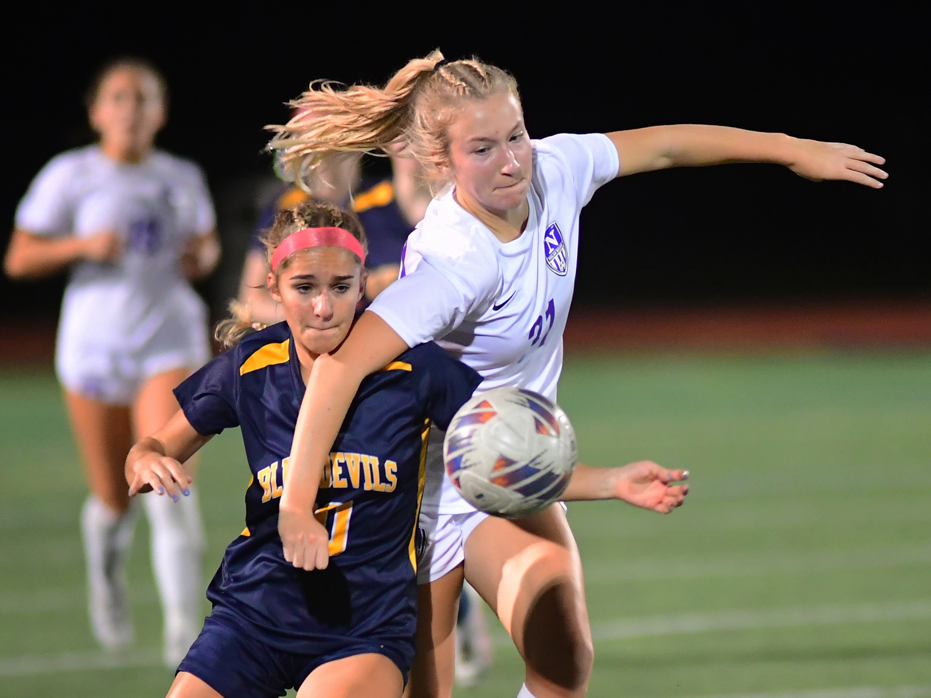 Northern girls play Greencastle-Antrim in soccer - pennlive.com