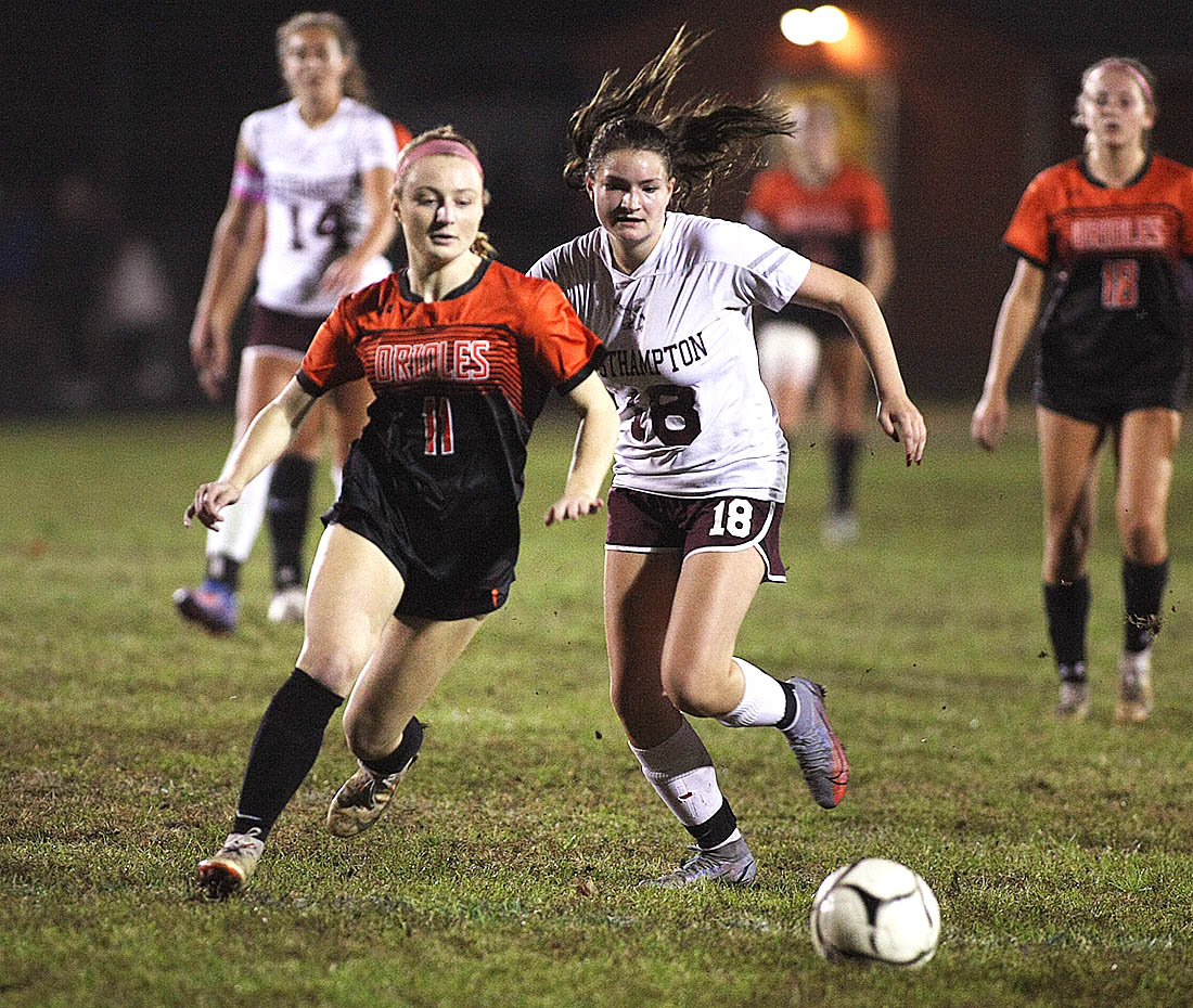 Easthampton vs Belchertown girls Soccer 10/25/22 - masslive.com
