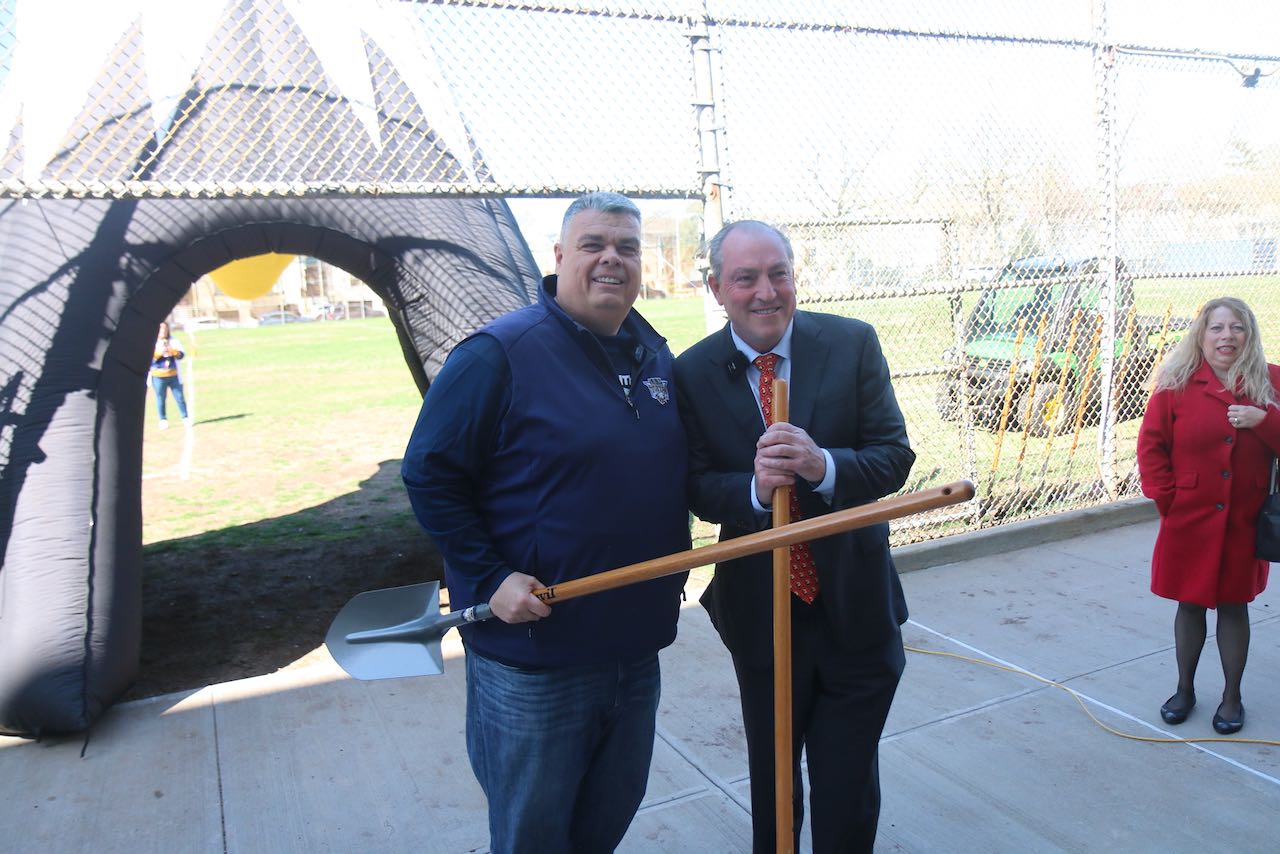 A new turf field is coming to I.S. 34 on Staten Island - silive.com