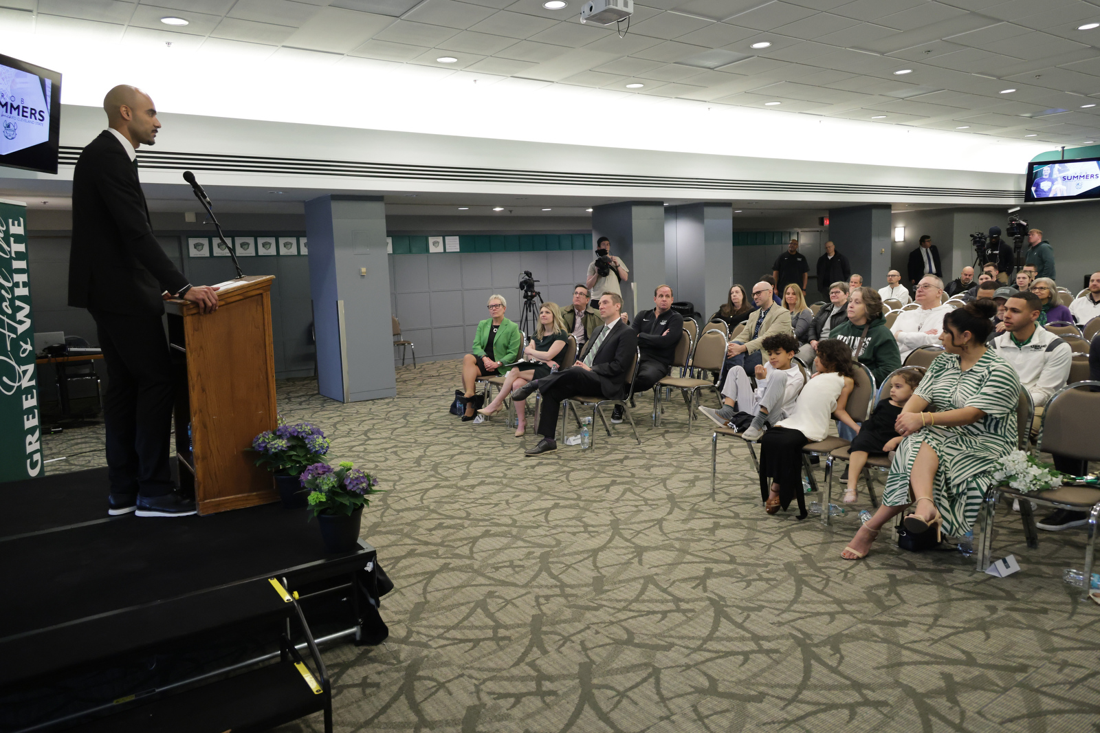 Rob Summers named new men's basketball head coach at CSU - cleveland.com