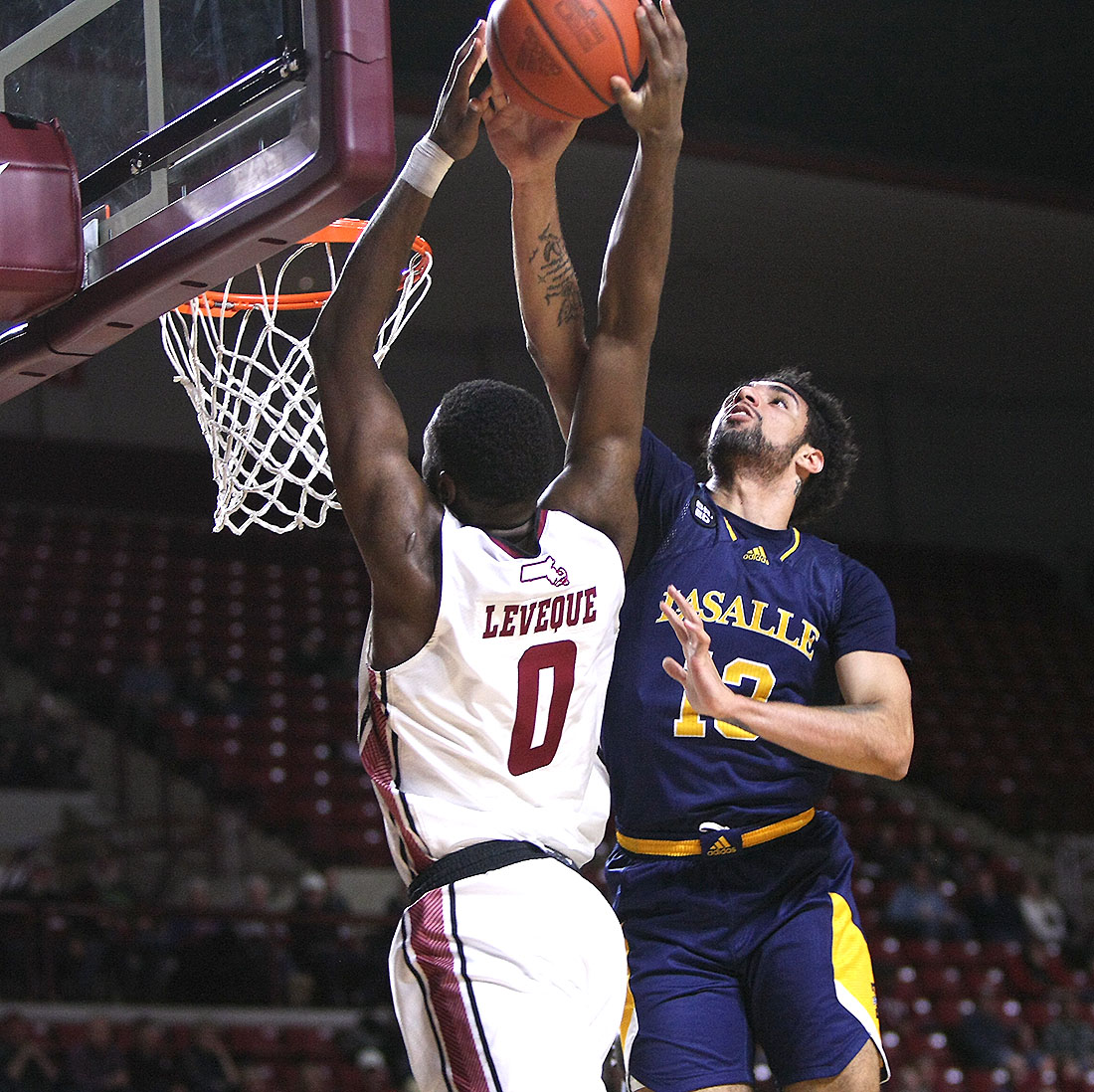 UMass Men's Basketball vs LaSalle 1/11/23 - masslive.com