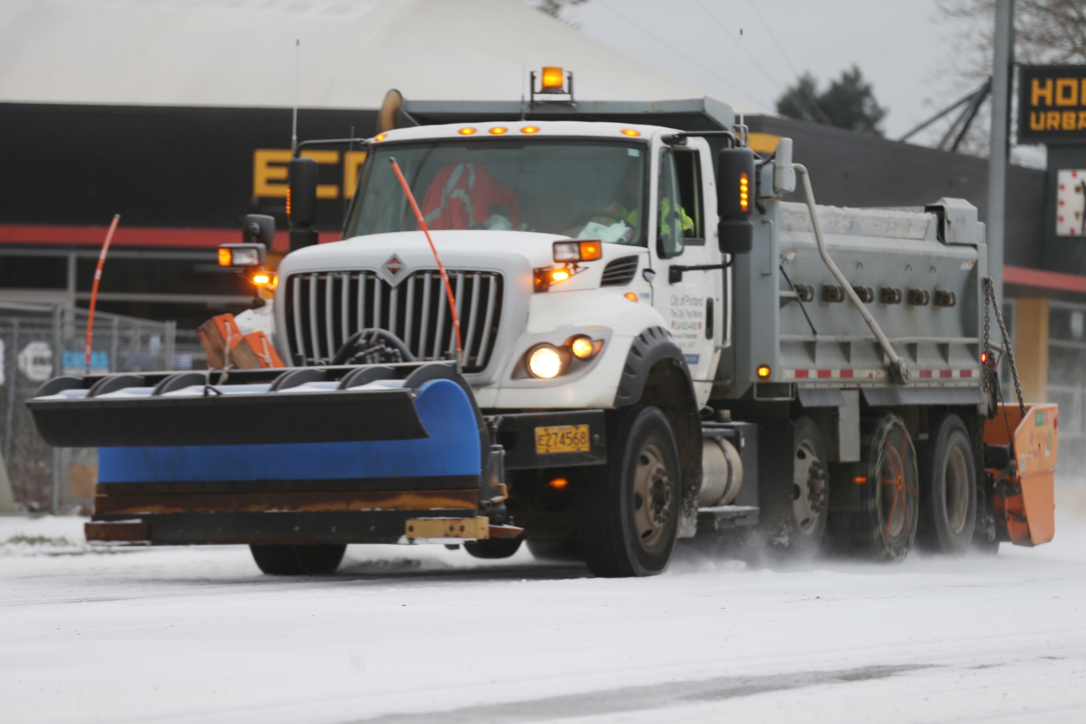 Oregon ice storm 2022 - oregonlive.com