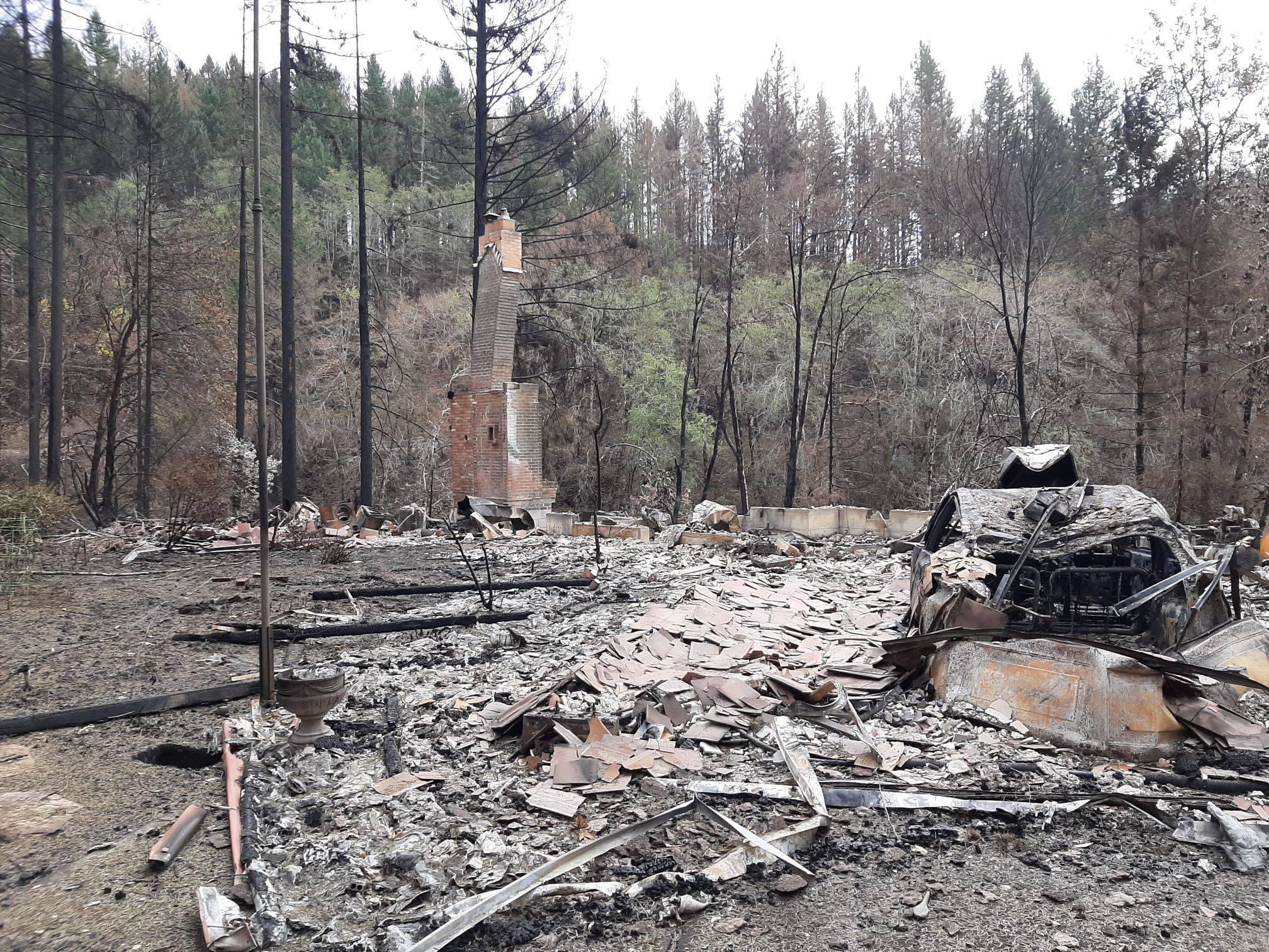 A knock, a call, a siren, an explosion: How 4 Oregon neighbors learned ...